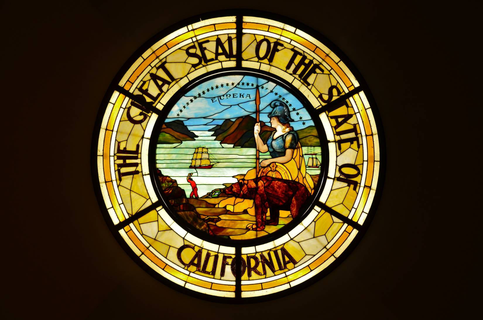 California - Flags & Symbols | TheTravel