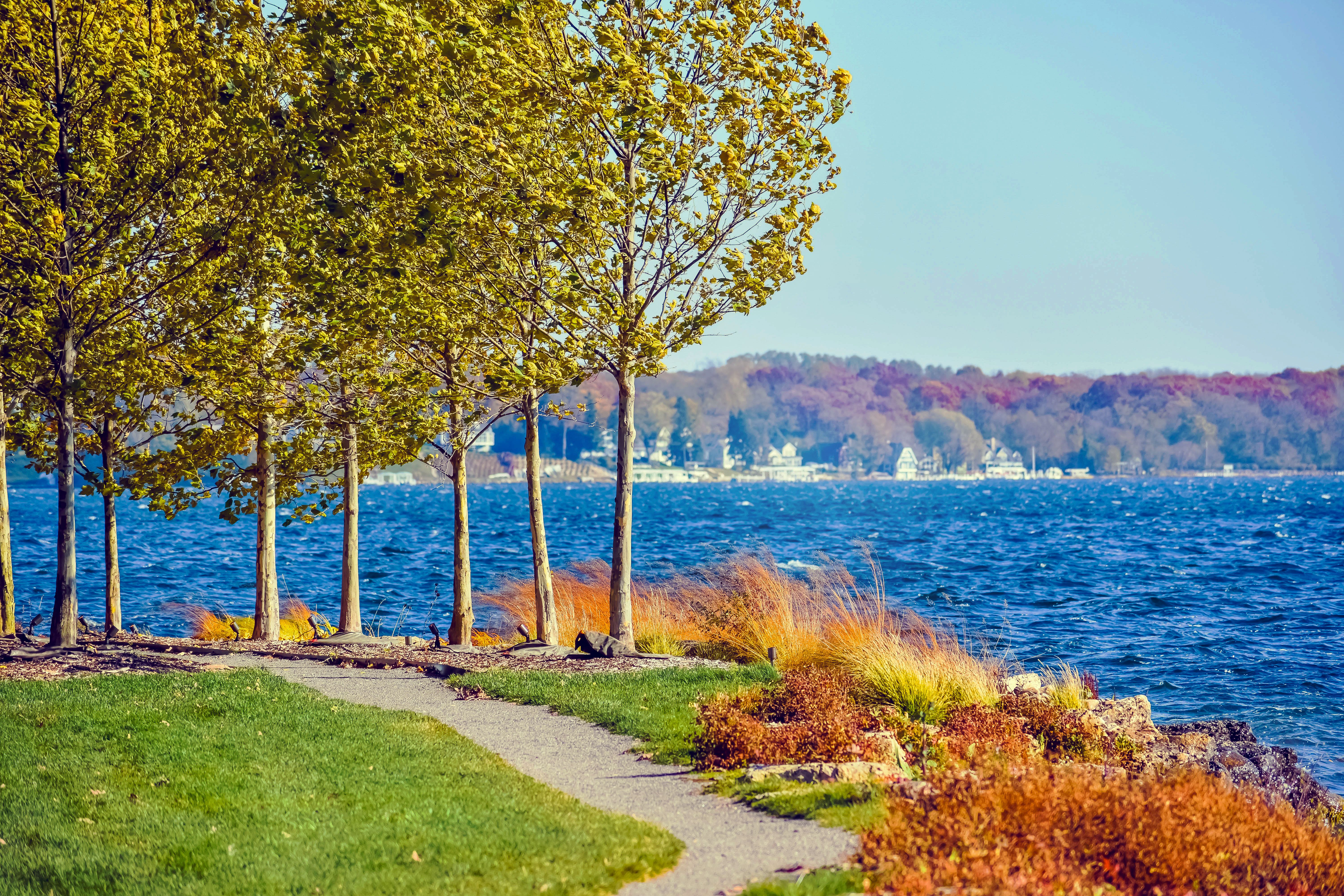 The "Lake Como" Of Wisconsin Is Located In This Popular Resort Town