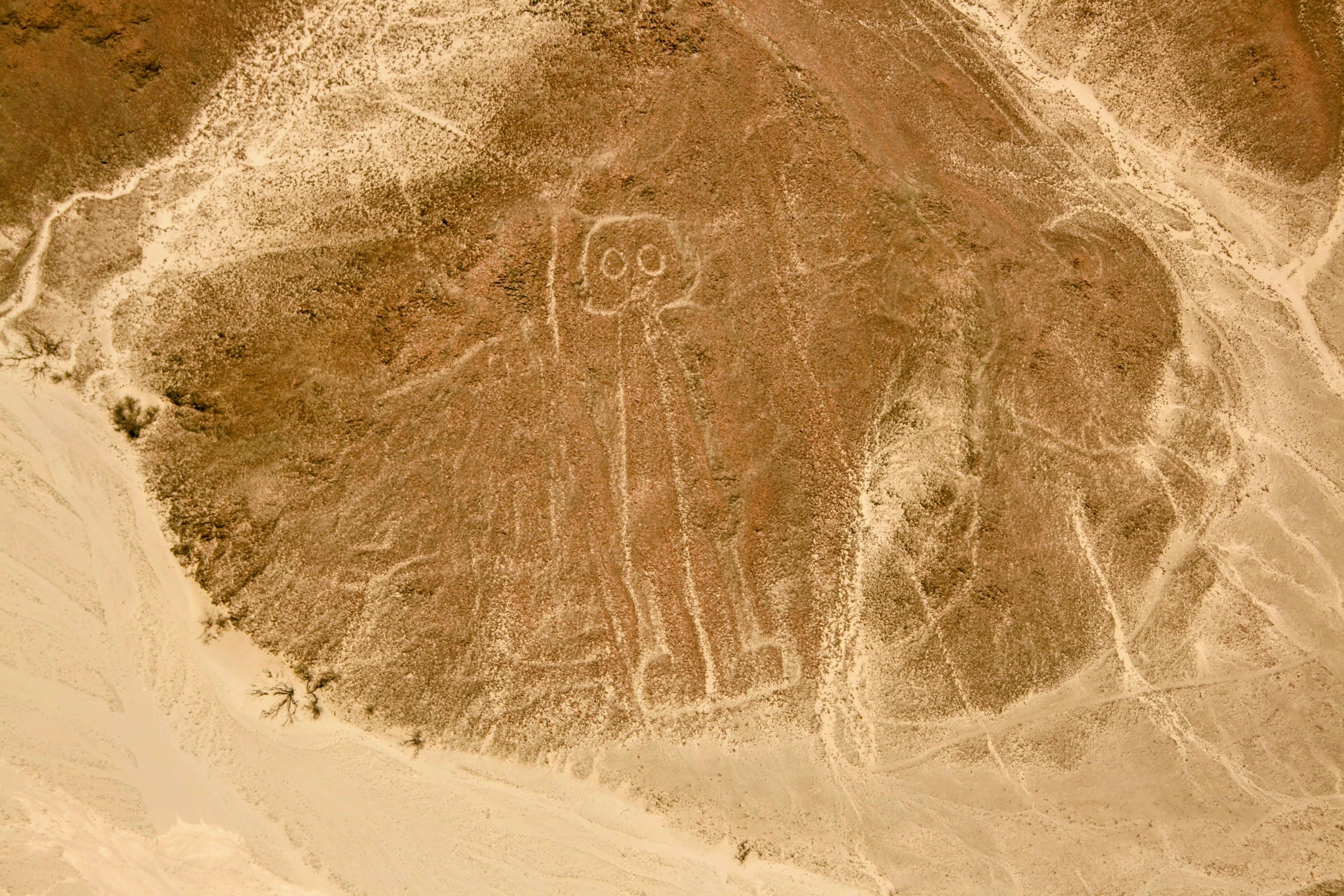 10 Strangest Discoveries Found In The Deserts Of The World