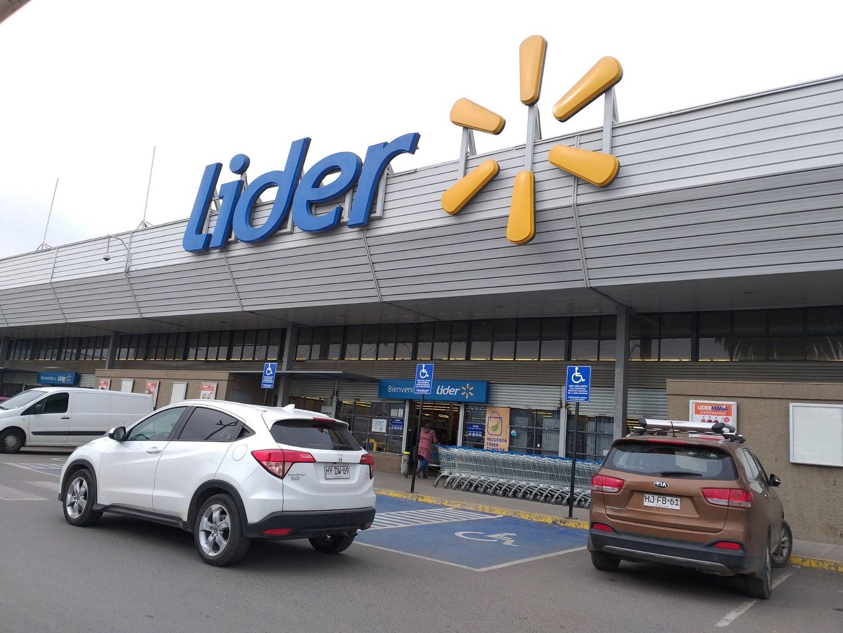 Need A Walmart? These 6 Countries Have Hundreds