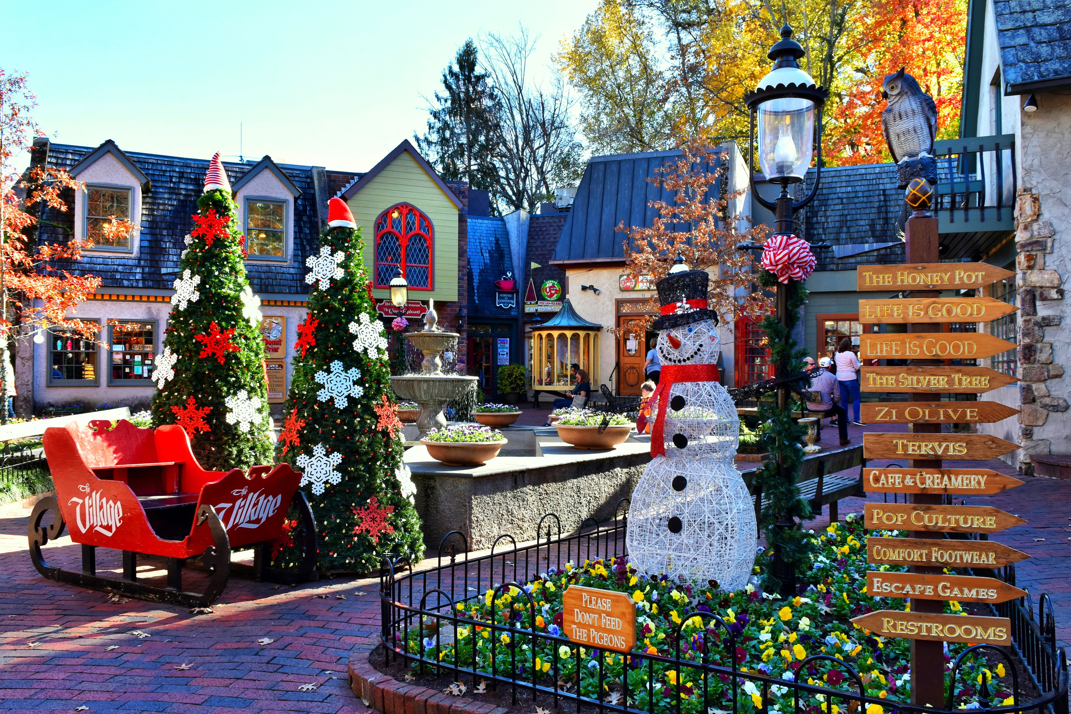 Small Town Christmas Decorations