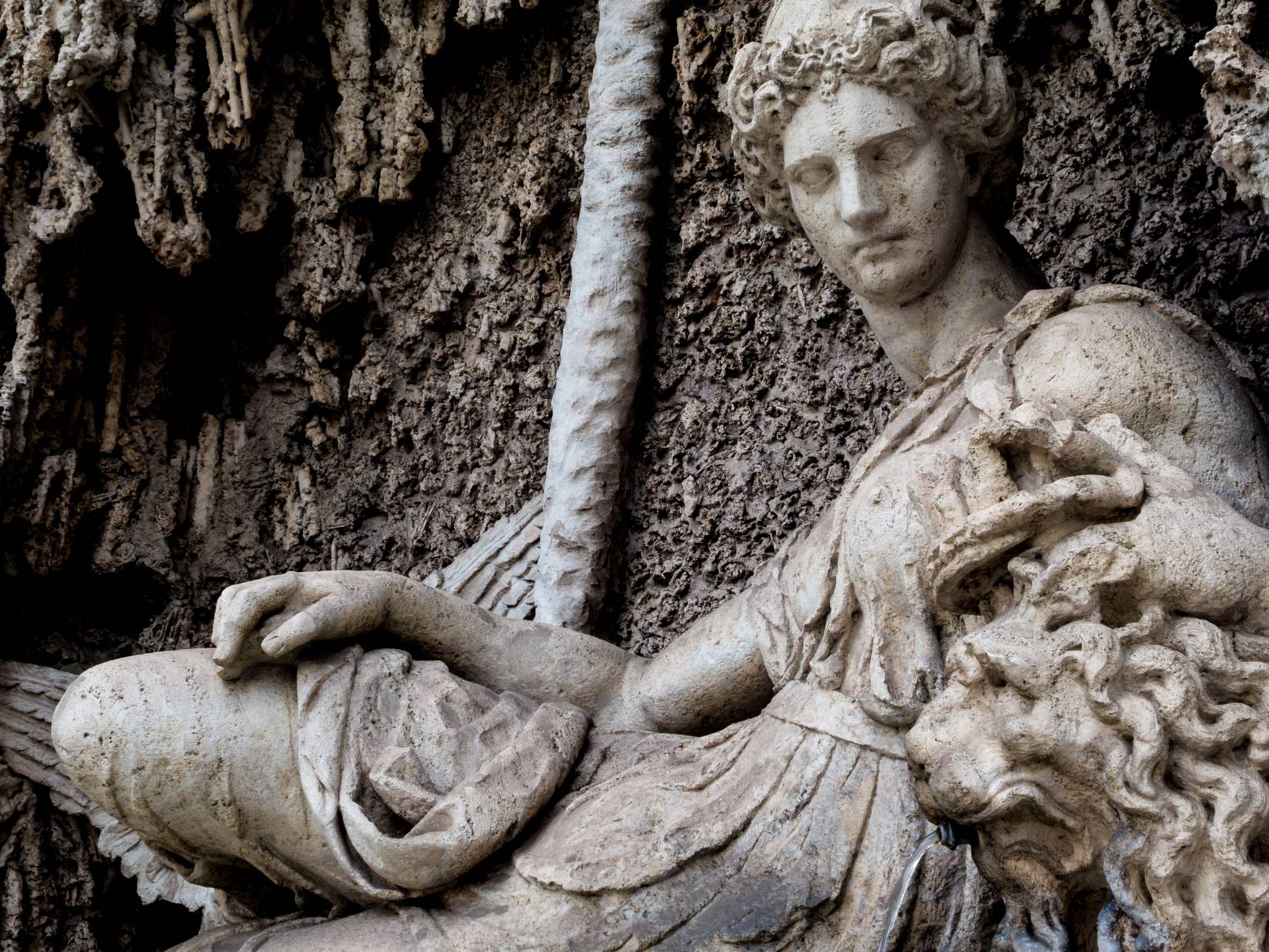 10 Strange Ancient Roman Superstitions