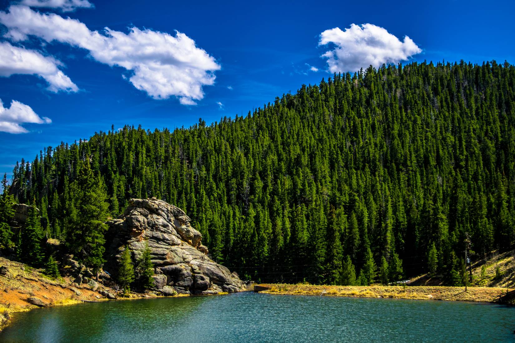 This Little-Known Colorado Park Rivals The Rockies With Craggy Vistas ...