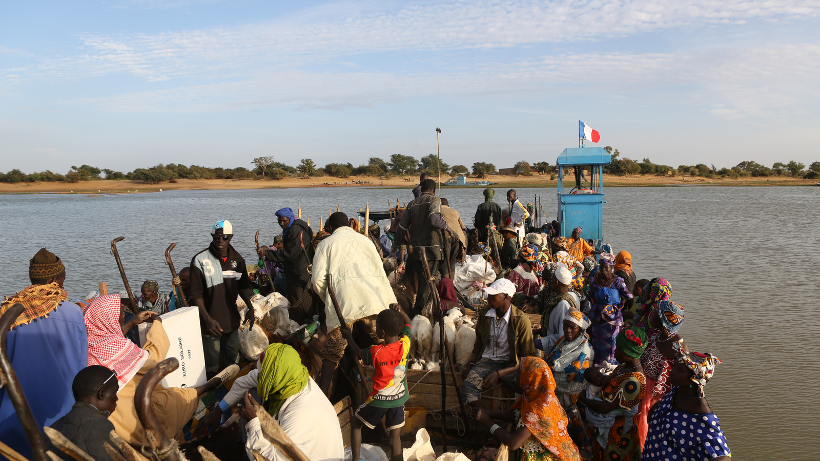 Ferry Containing More Than 400 People Capsizes in Congo: 38 Passengers ...