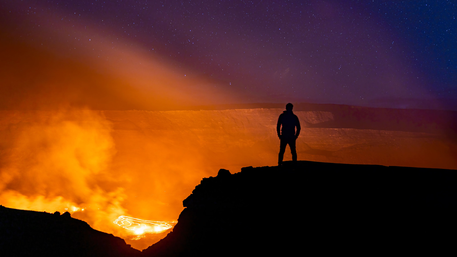 Visitors Can Now Watch Churning Lava Inside An Active Crater As Kīlauea ...