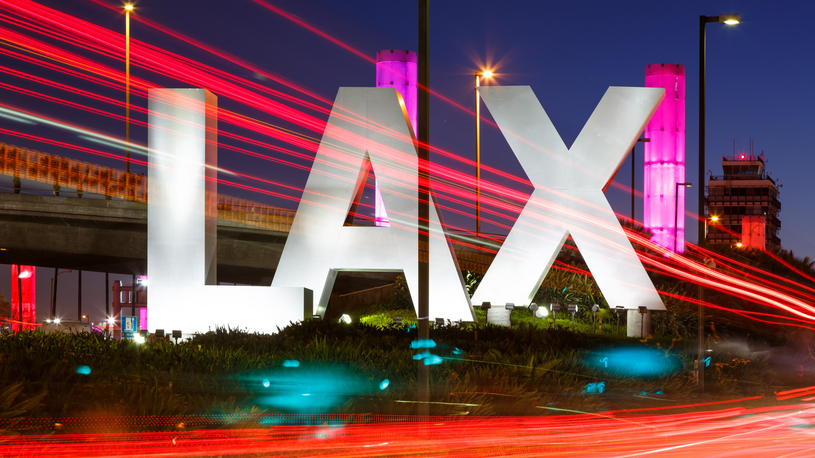 15 Things To Know If You're Flying To LAX