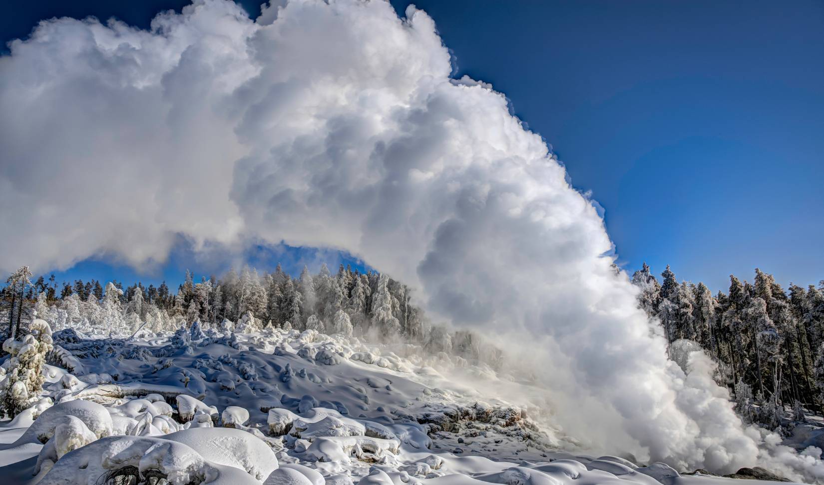 Yellowstone National Park Is Actually Spread Out Across These Three States
