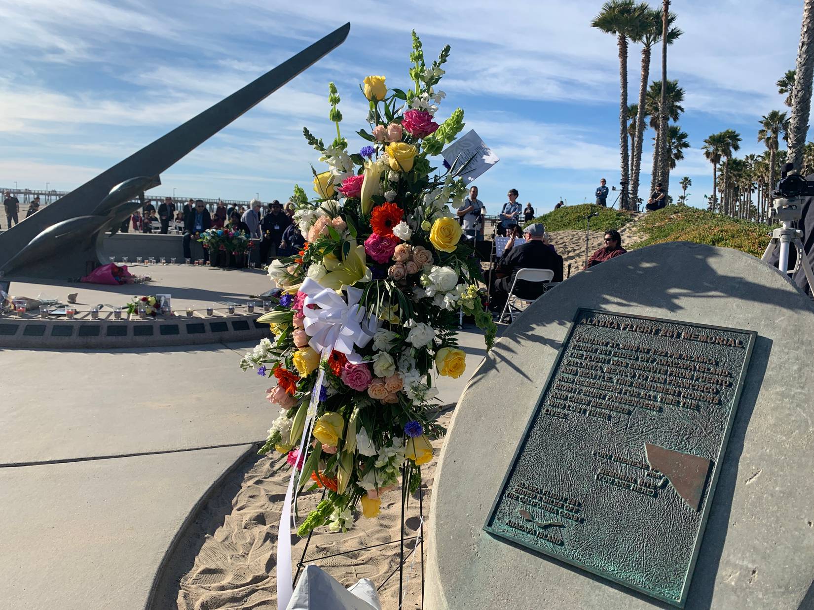 The West Coast's Cutest Oceanfront Getaway Is Right Next To One Of Its ...