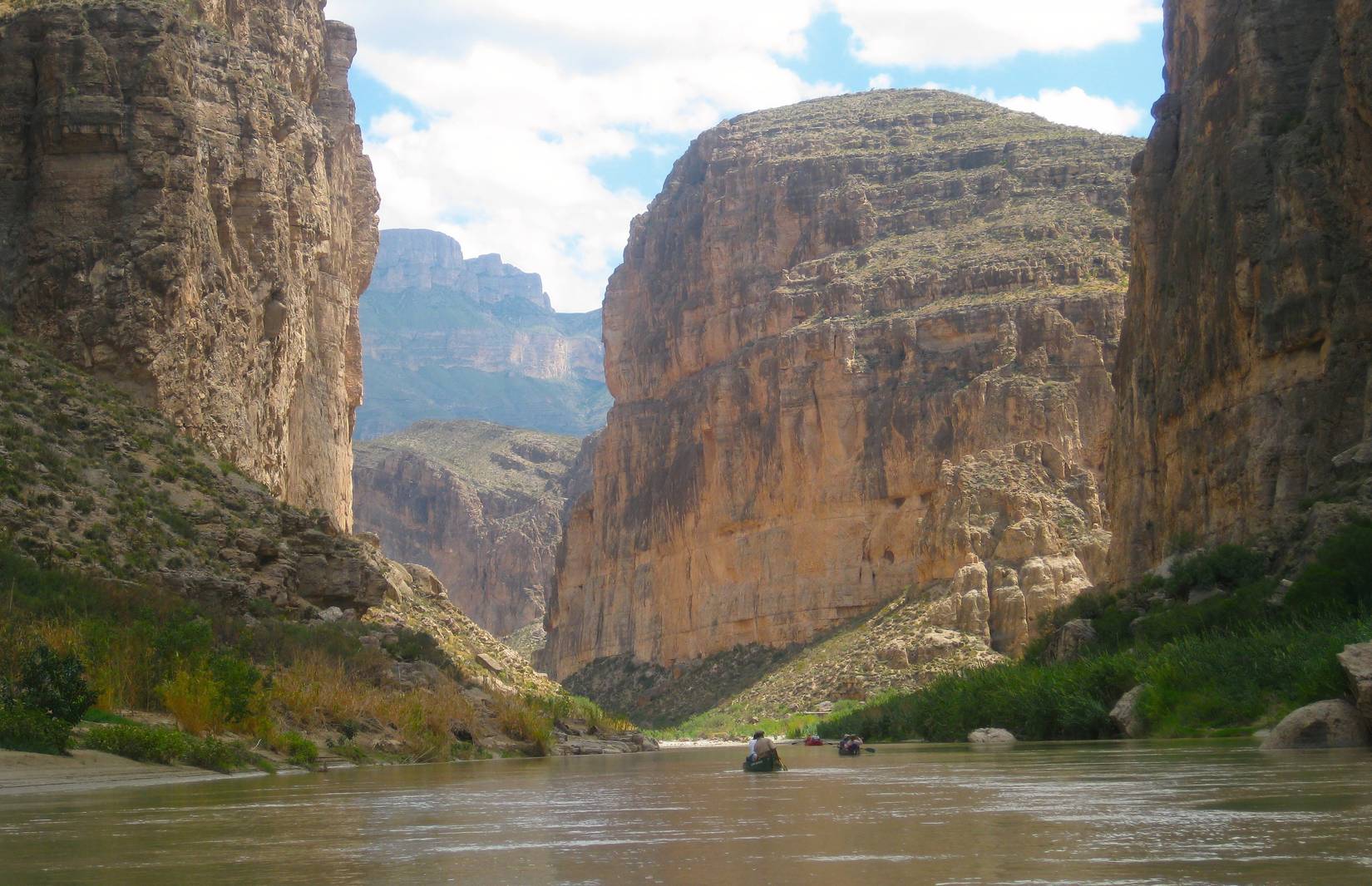 This Texas National Park Is The Perfect Blend Of Yosemite And Arches ...