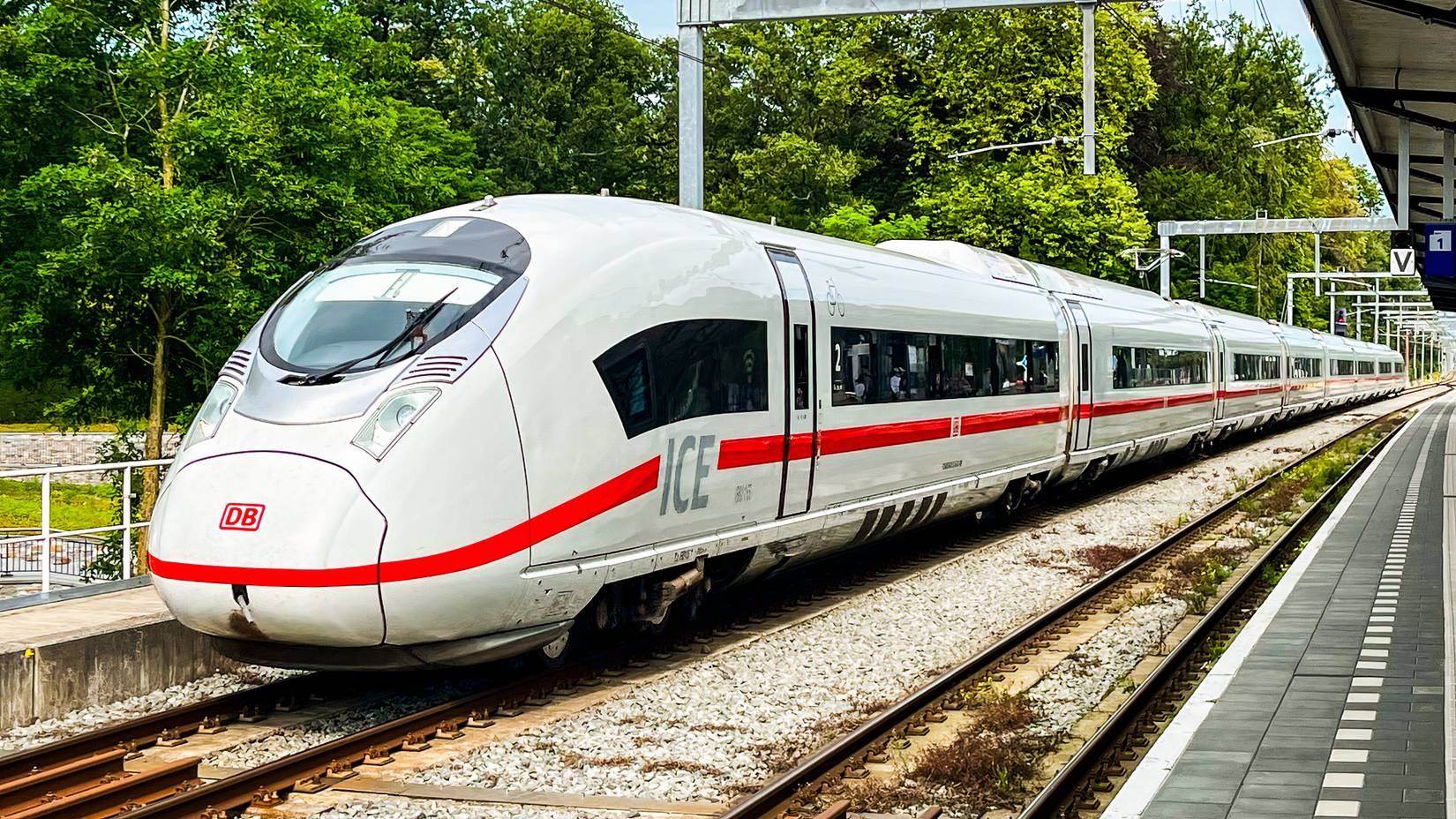 Egypt's High Speed Rail Costs Billions, But Could Connect 60 Cities ...