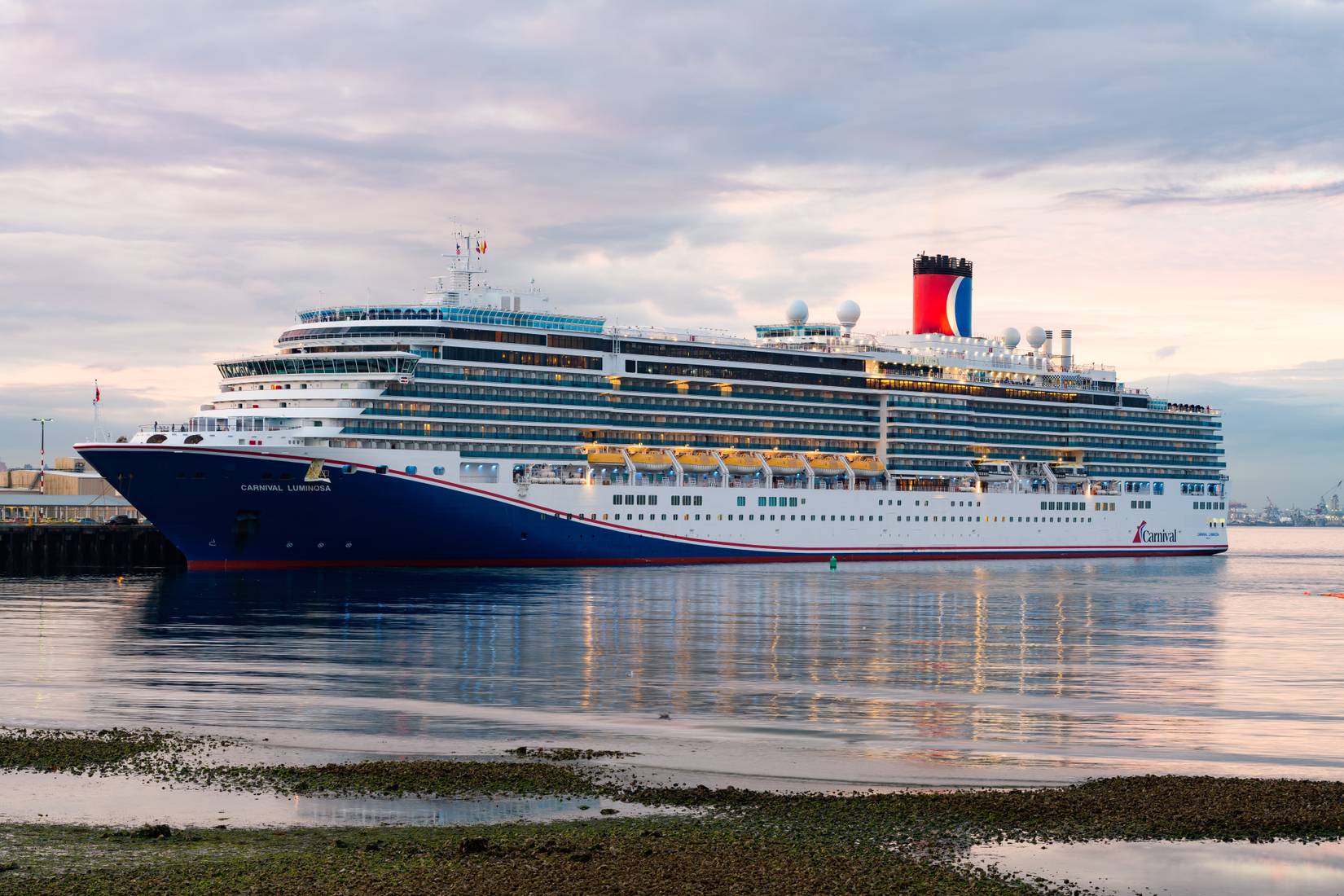 Carnival Cruise Line Guide: Ships, Destinations & Tips