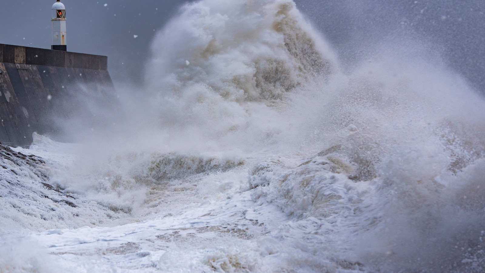 Storm Éowyn Targets UK: Residents and Travelers Warned to Brace for ...