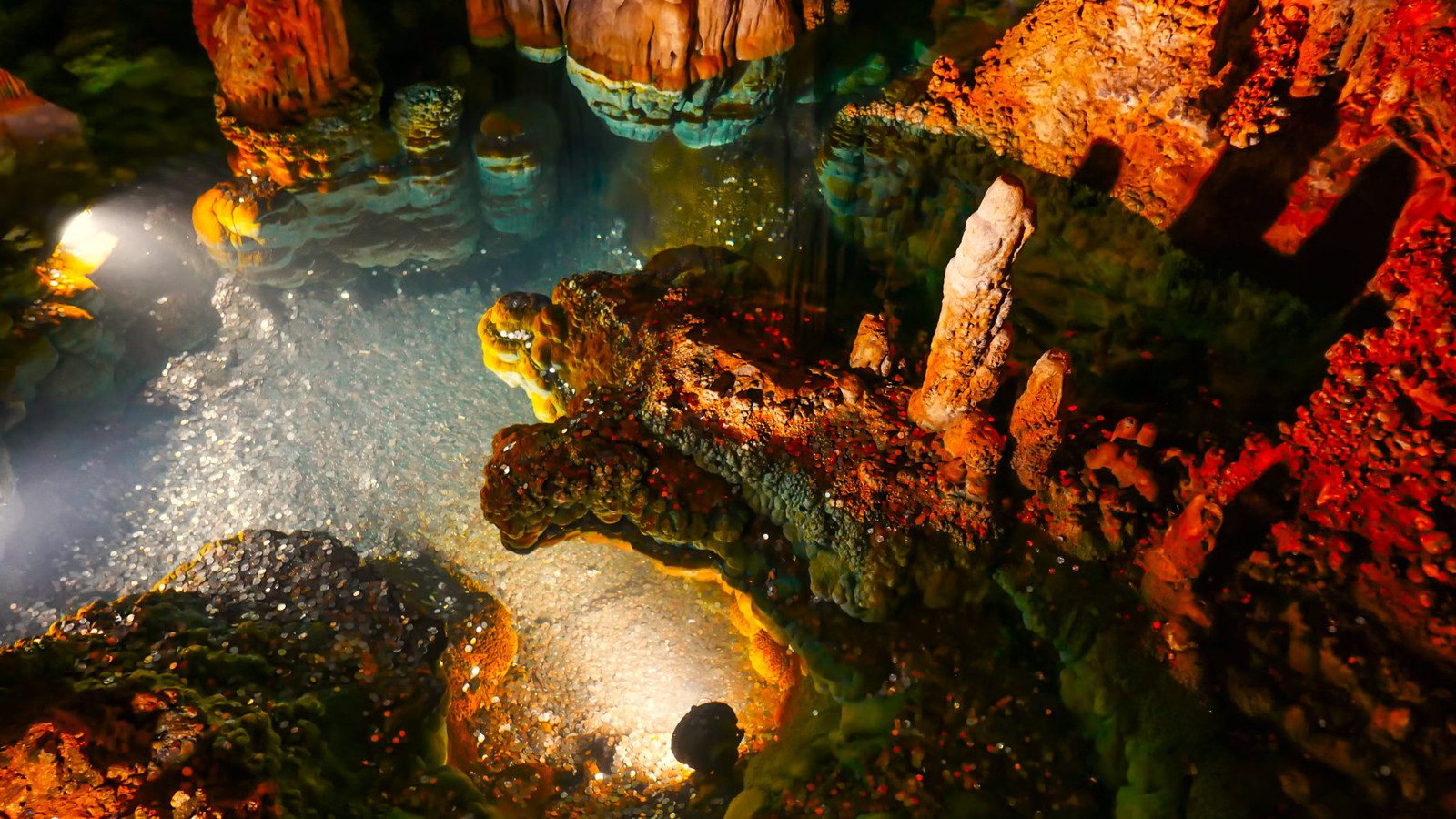 The World's Largest Musical Instrument Is Inside A Virginia Cave