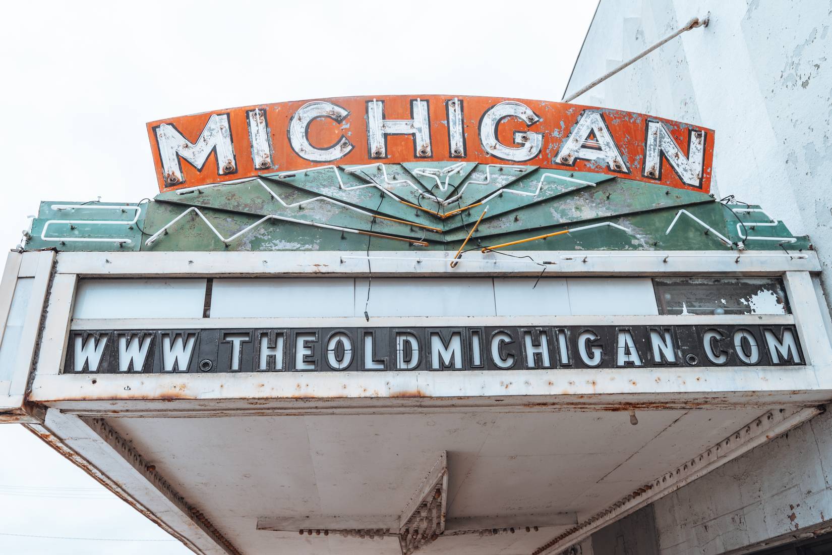 This Beautiful Lake Michigan Town You've Never Heard Of Blows Florida's ...