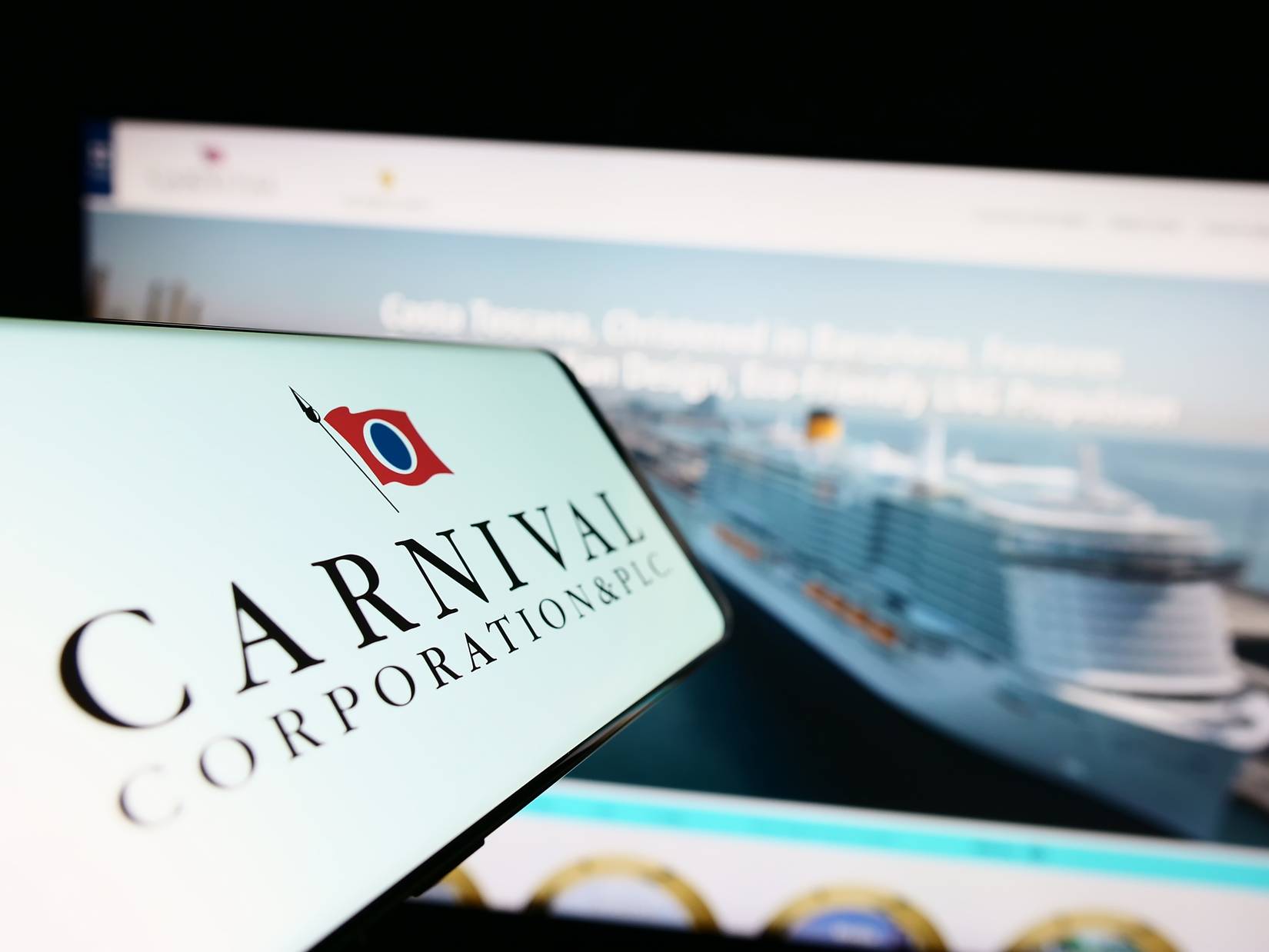 Carnival Cruise Line Passengers Frustrated By Company's Response To ...