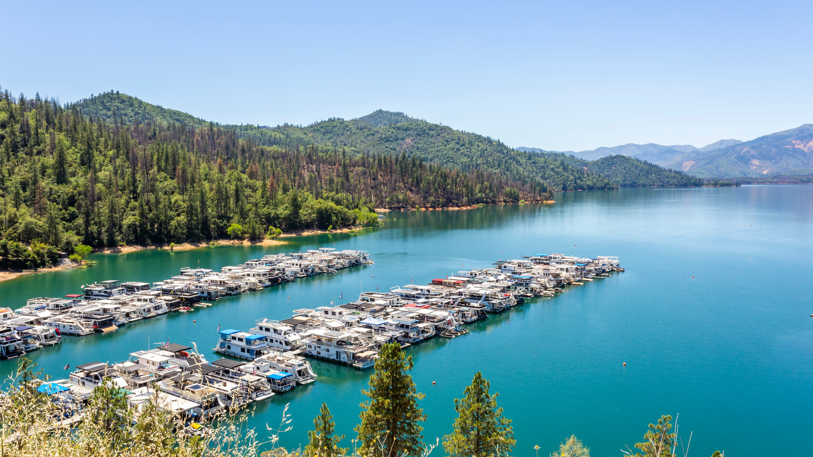 7 Lake Vacations On The West Coast