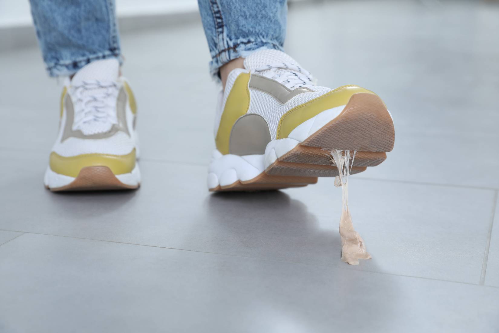 Why Bringing Chewing Gum To This Country Could Get You In Trouble With ...