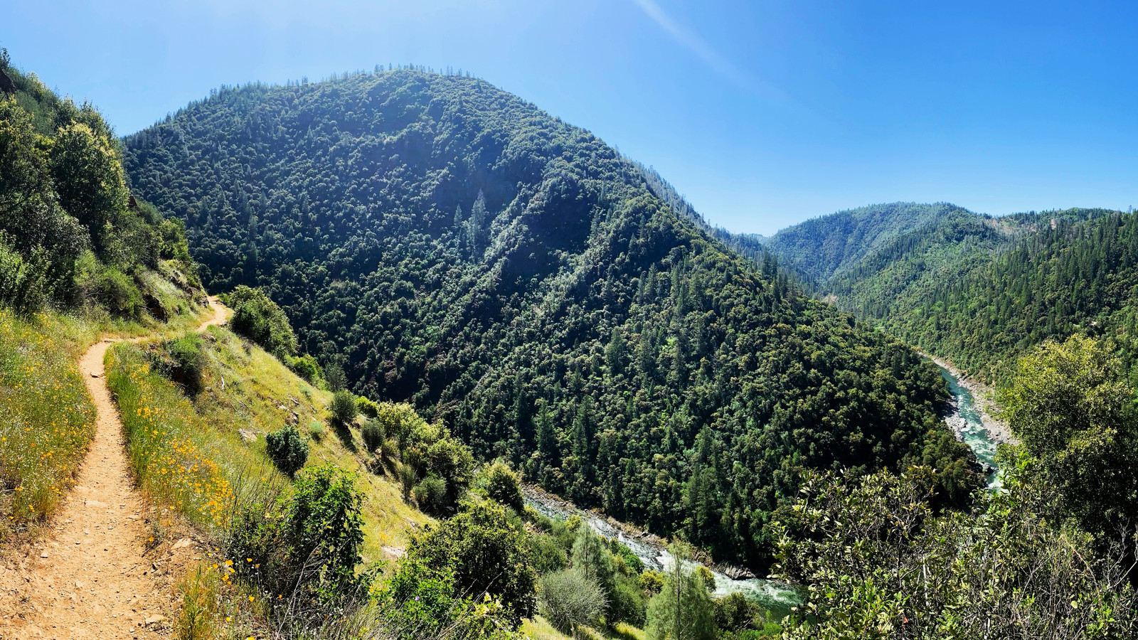 This Underrated California Trail Gives Grand Canyon Vibes, But It's Not ...