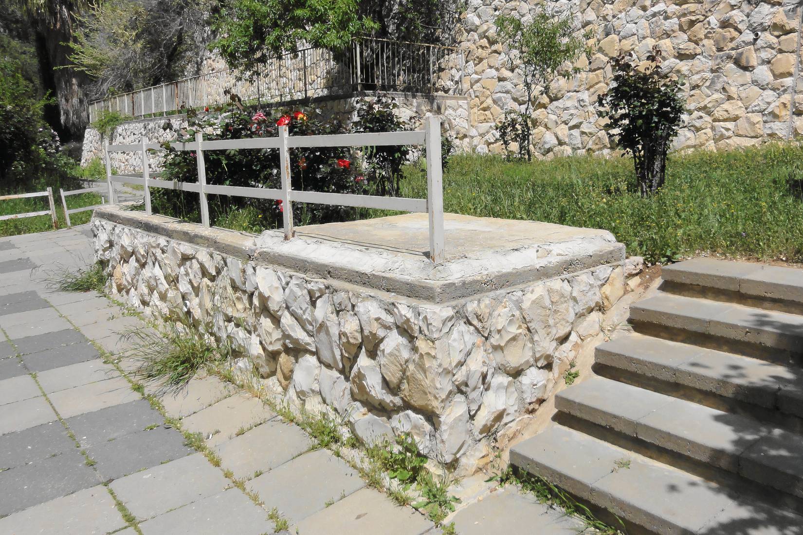 One Of The Biggest Bible Mysteries Is Where Jesus Is Buried (And ...