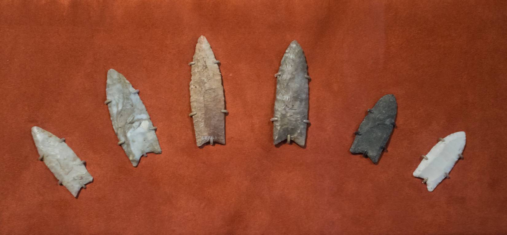 paleolithic spear points