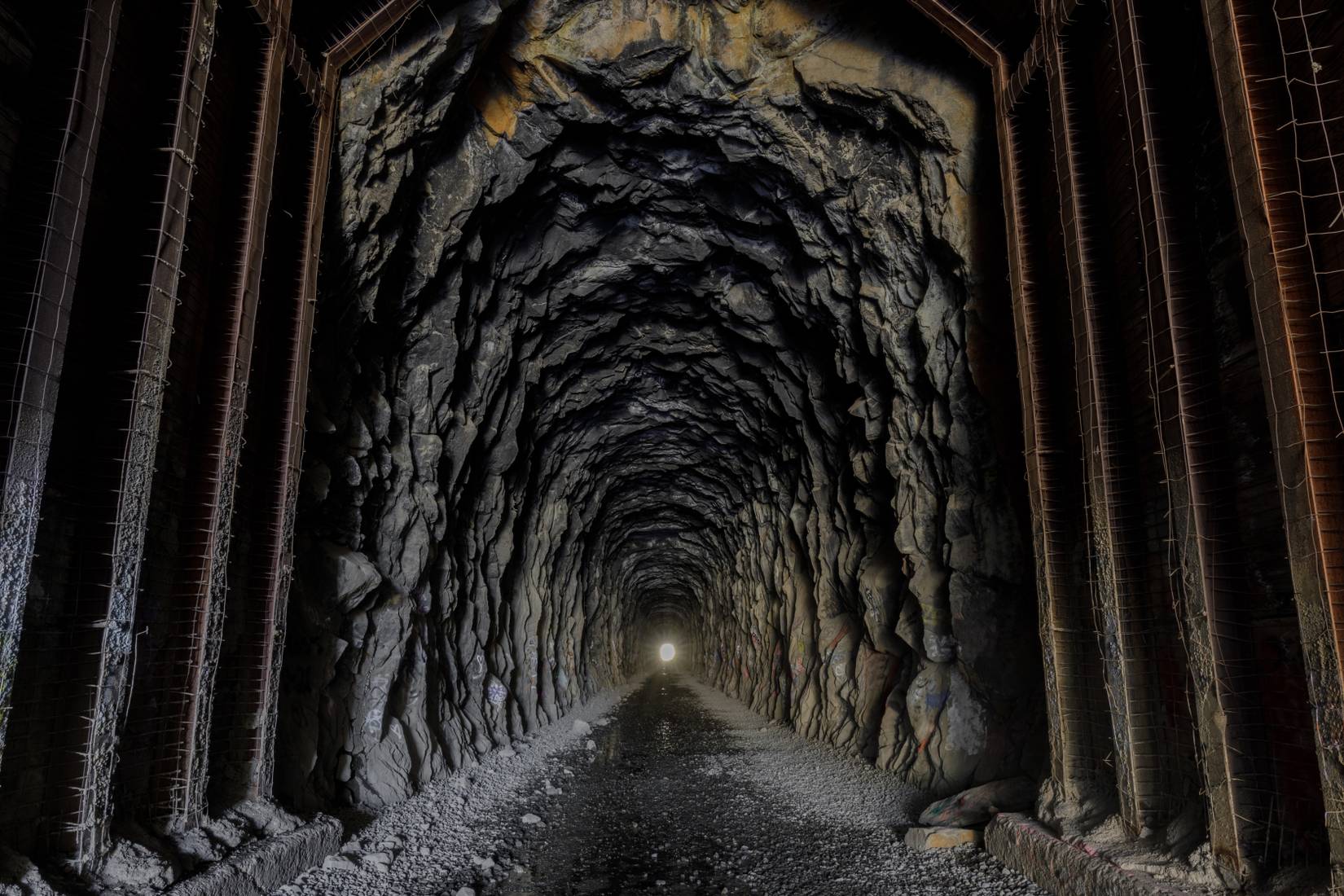 This Ingenious Tunnel Is The Best Part About Amtrak's California Zephyr ...