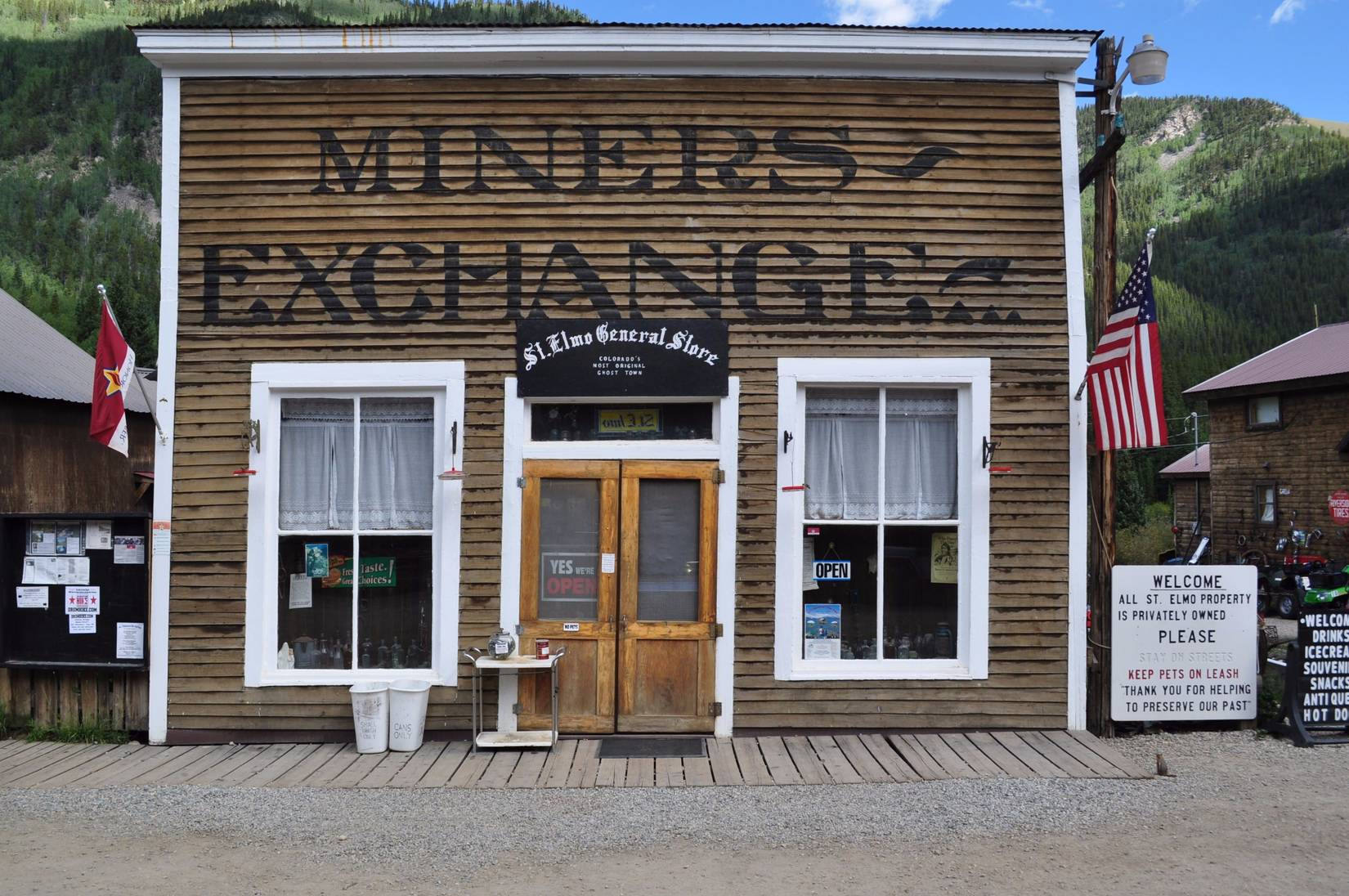 One Of The Best-Preserved Ghost Towns In The U.S. Is A Little-Known ...
