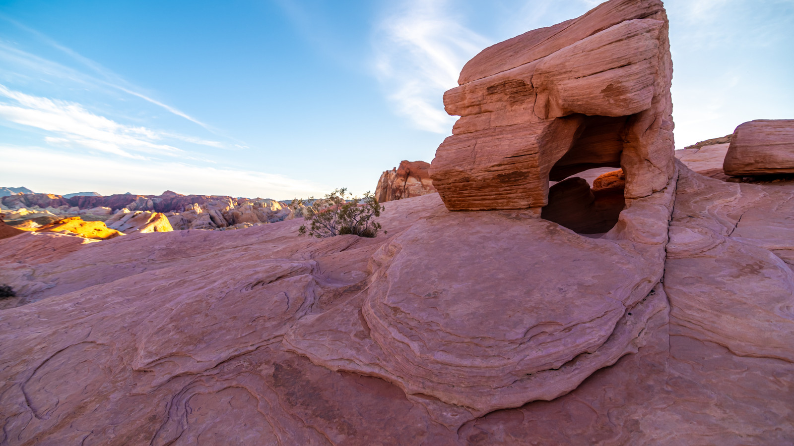 Two Men Caught Destroying 140-Million-Year-Old Rock Formation At Lake ...