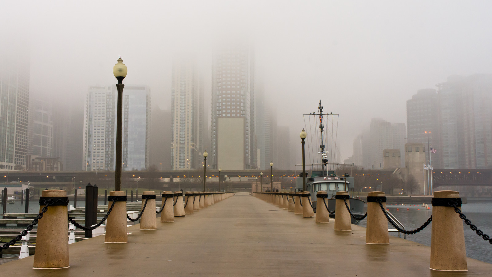 Apocalyptic Scenes In Chicago As Rare Dust Storm Engulfs The City ...