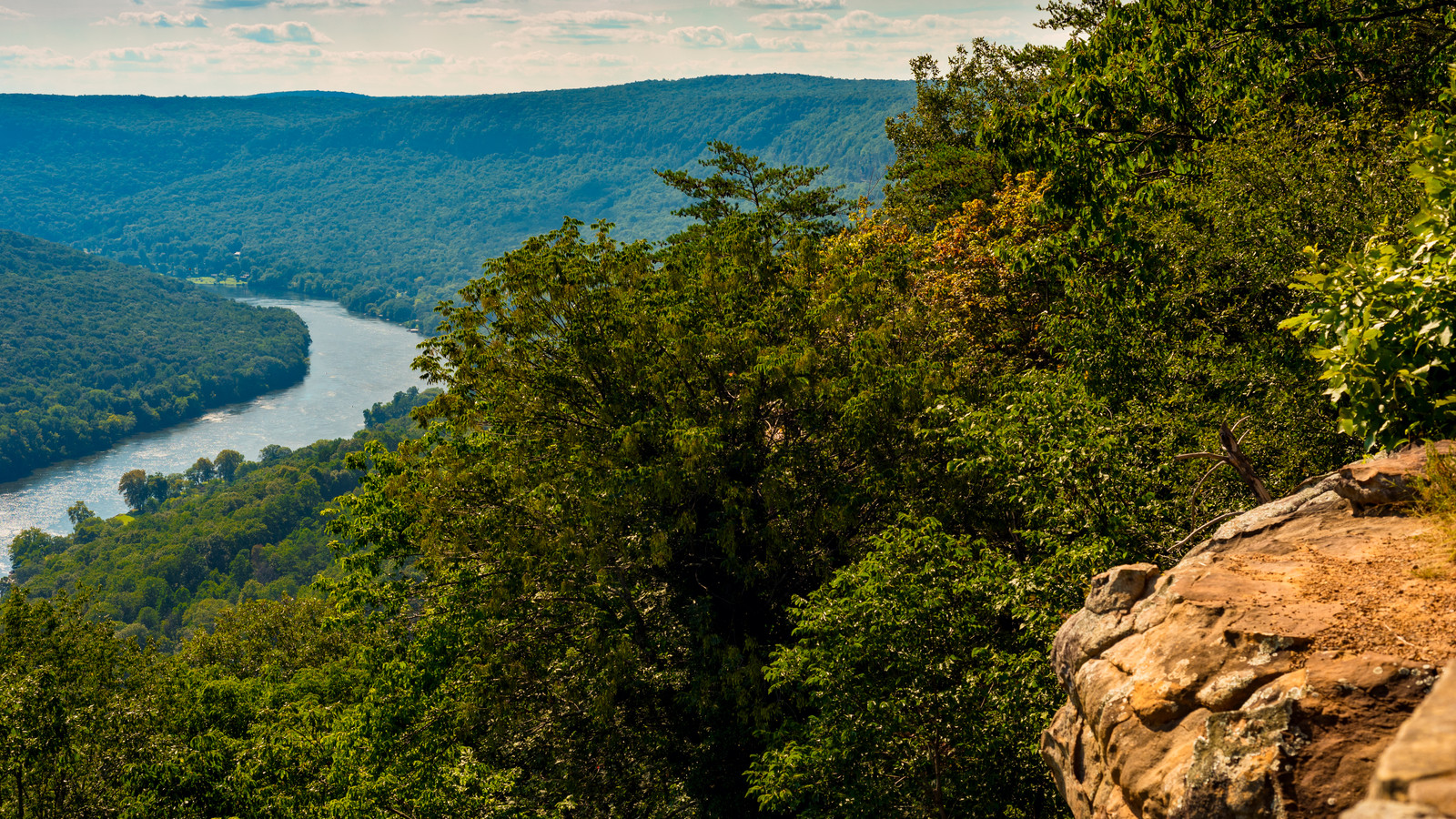 Skip The Great Smokies: Tennessee's Most Scenic Mountain Destination Is ...