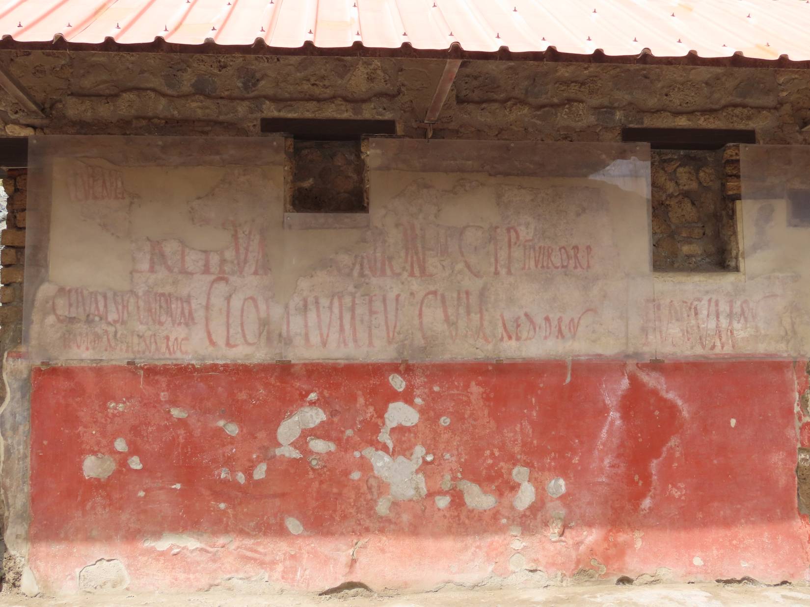 New Ancient Roman Graffiti Discovery In Pompeii Reveals A 2,000-Year ...