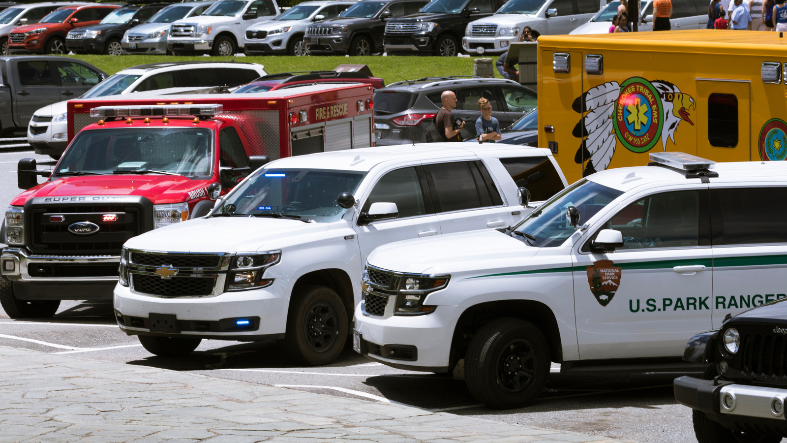 Park Rangers And Tennessee Troopers Perform Daring Rescue In Smoky ...