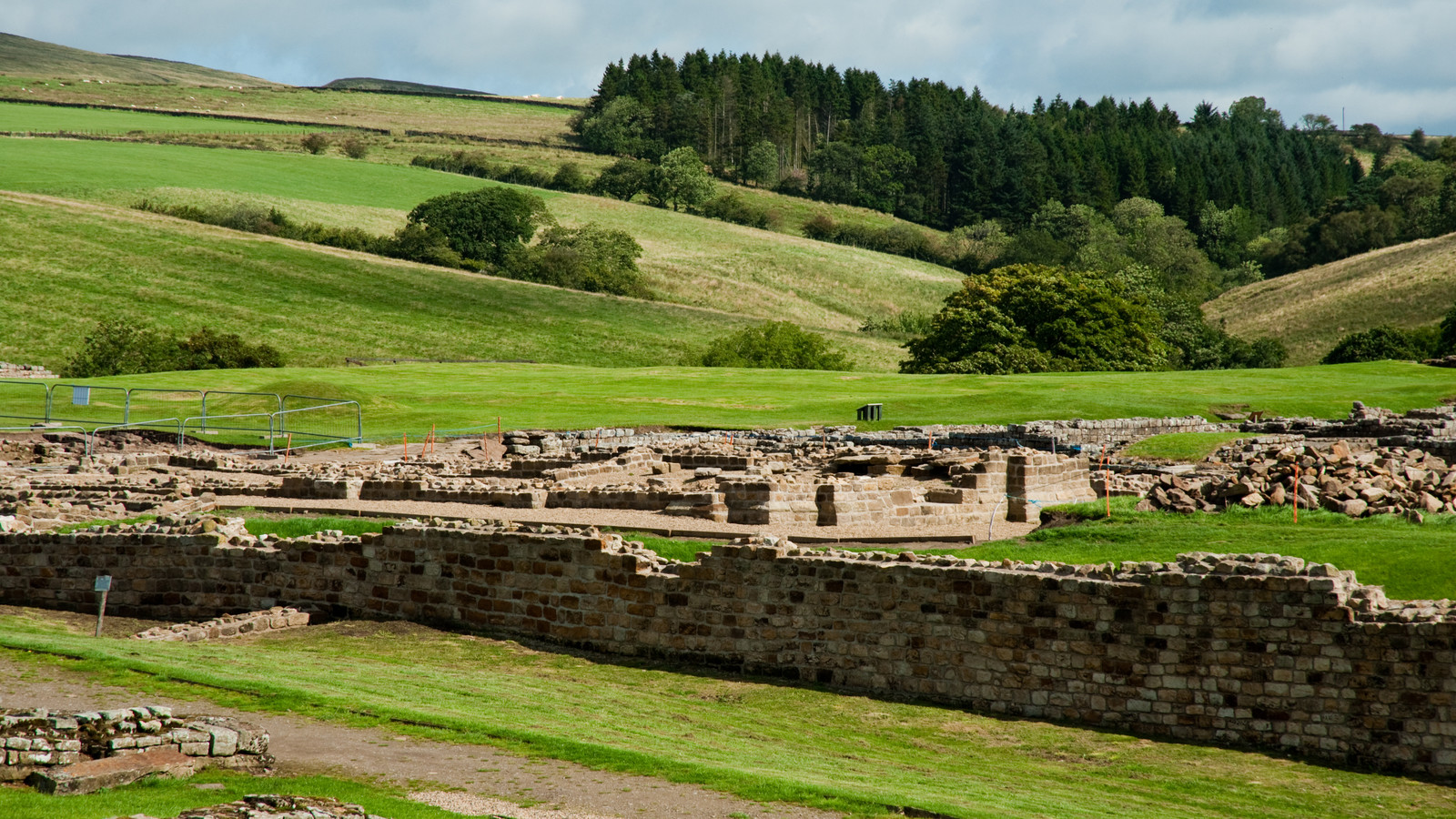 Amateur Archaeologists' Shocking Discovery Reveals Rare Goddess Of ...