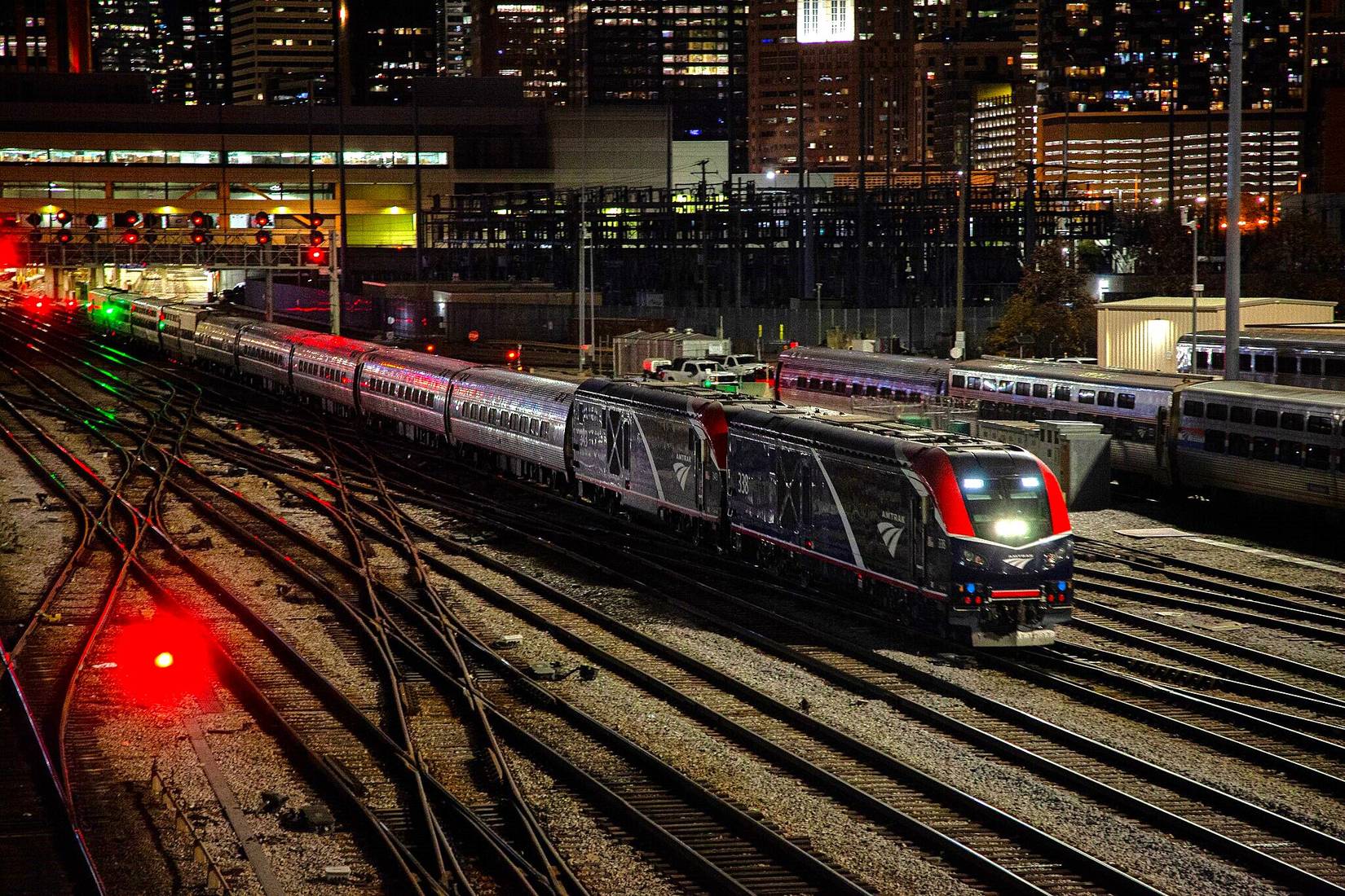 Amtrak Passengers Agree That This One Route Needs To Make A Comeback