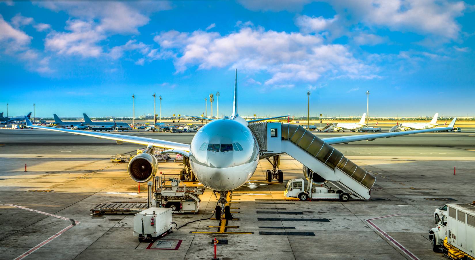 Google Flights vs. Expedia vs. Booking.com: Which One Saves You More in ...
