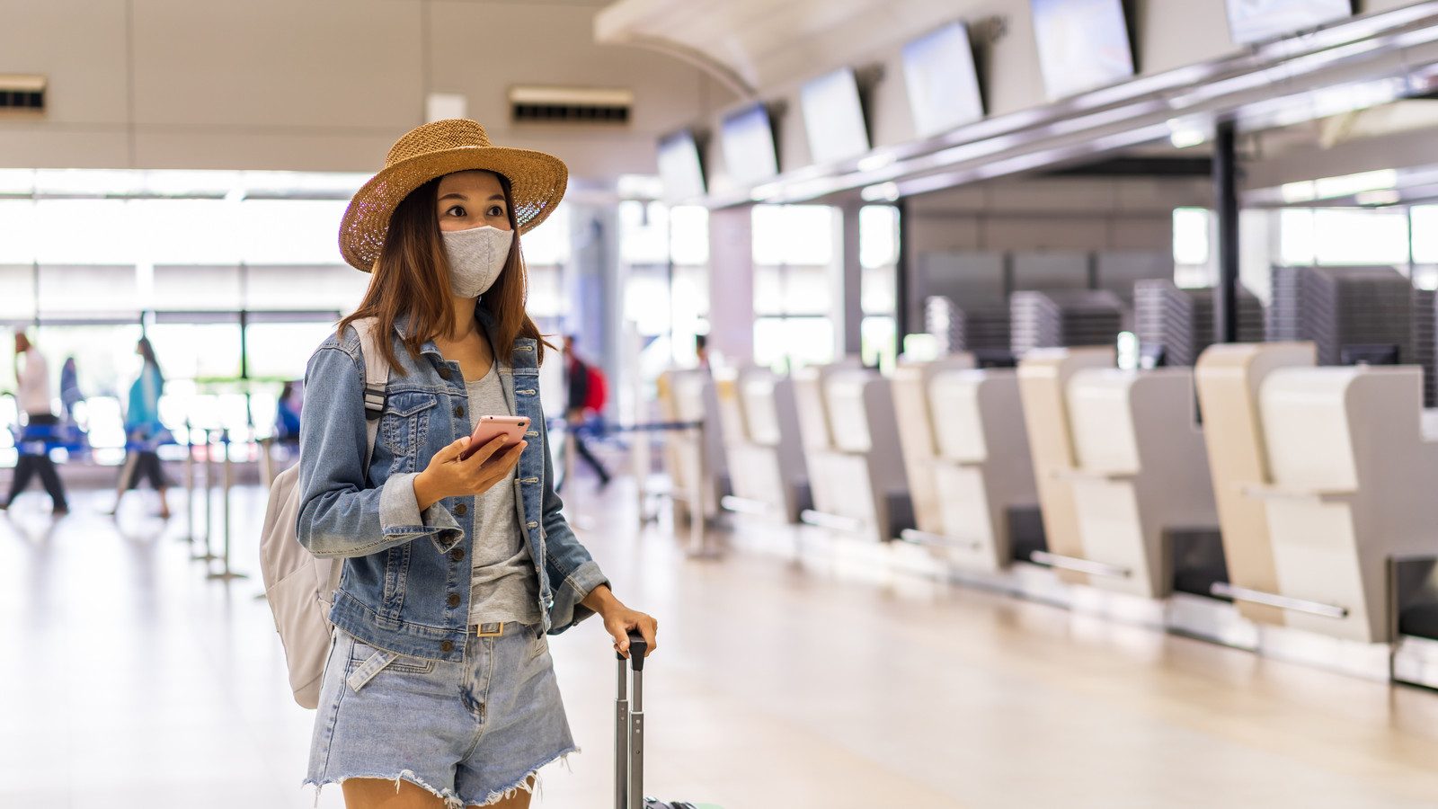 Vacationers Urged To Wear Masks And Get Vaccinated As Covid Makes Its ...