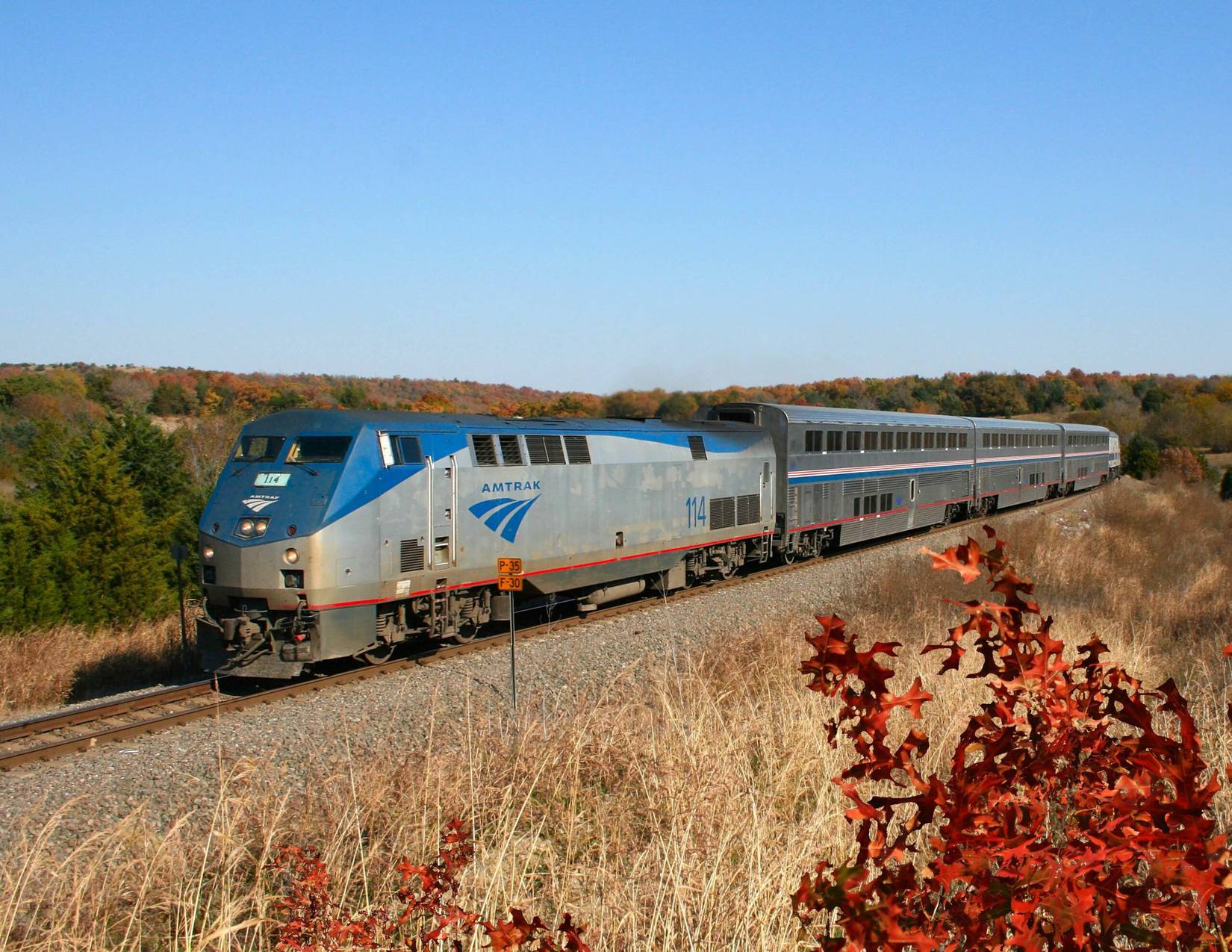 Amtrak Passengers Devastated As Lawmakers Consider Cutting Iconic ...