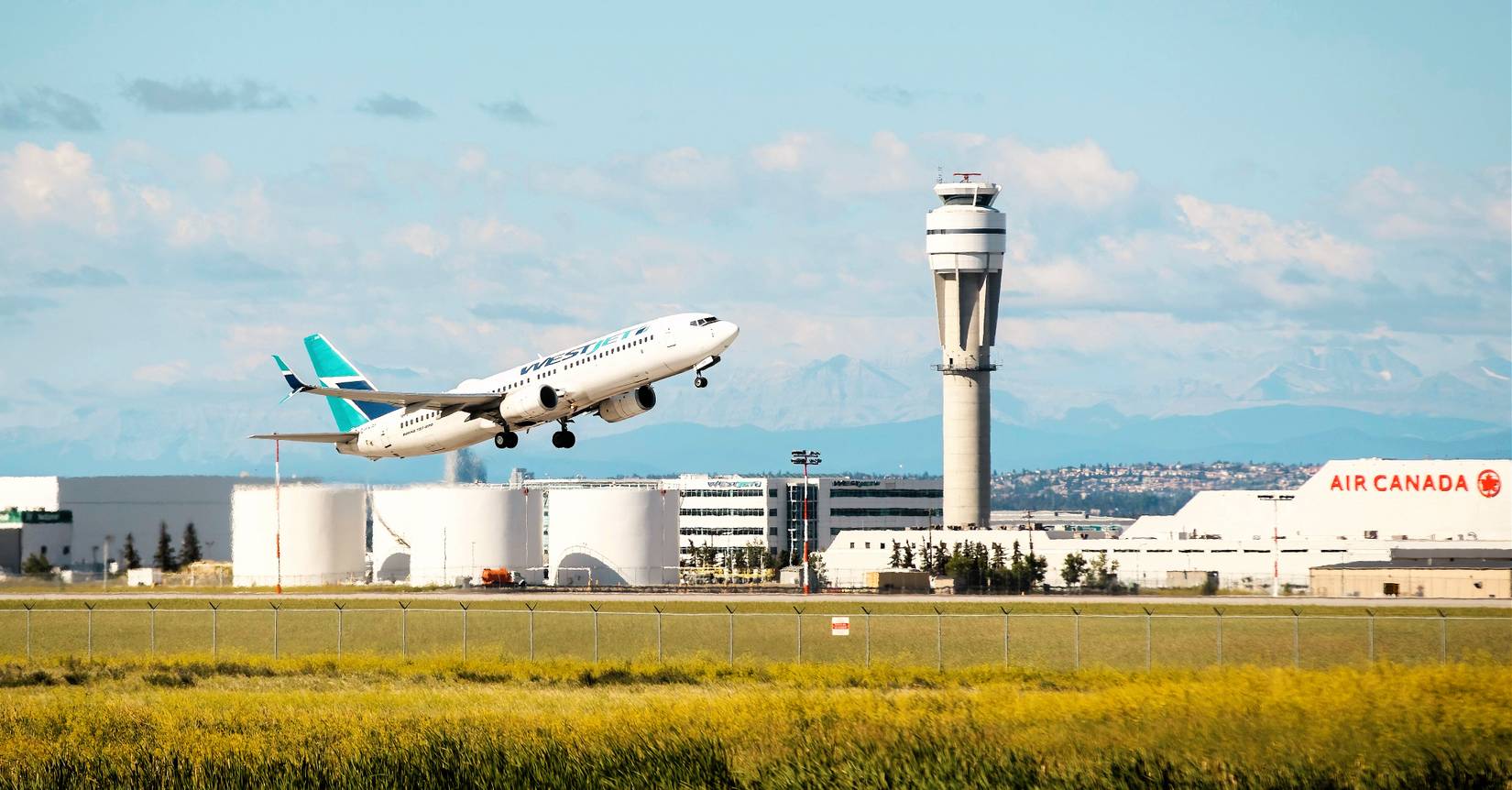 WestJet Applauded For Replacing U.S. Travel With Yet Another New Warm ...