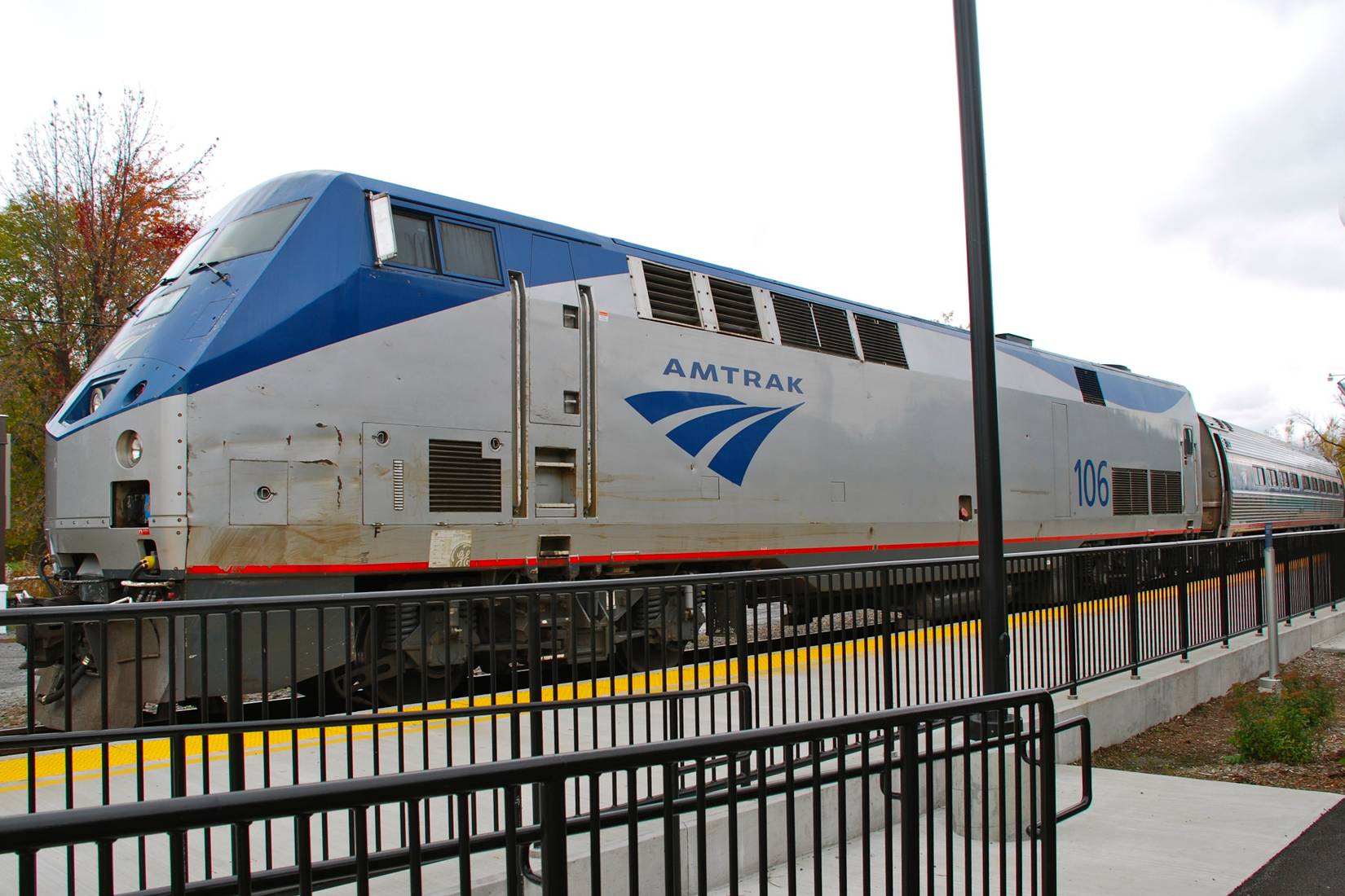 America’s Most Beautiful Amtrak Ride Through the Mountains Is Also Its ...