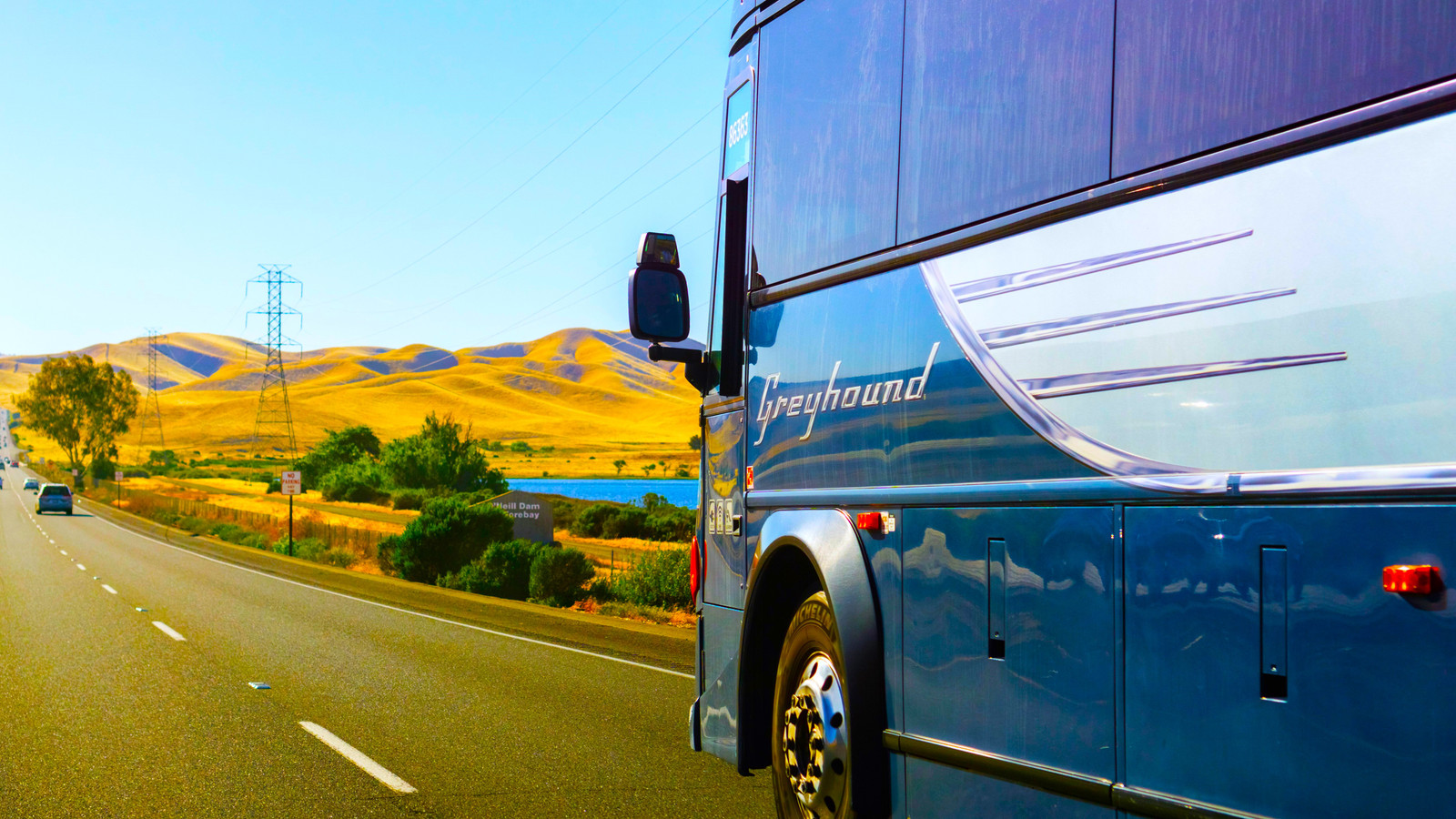 Greyhound Bus Passengers Agree That This One Route Needs To Make A Comeback