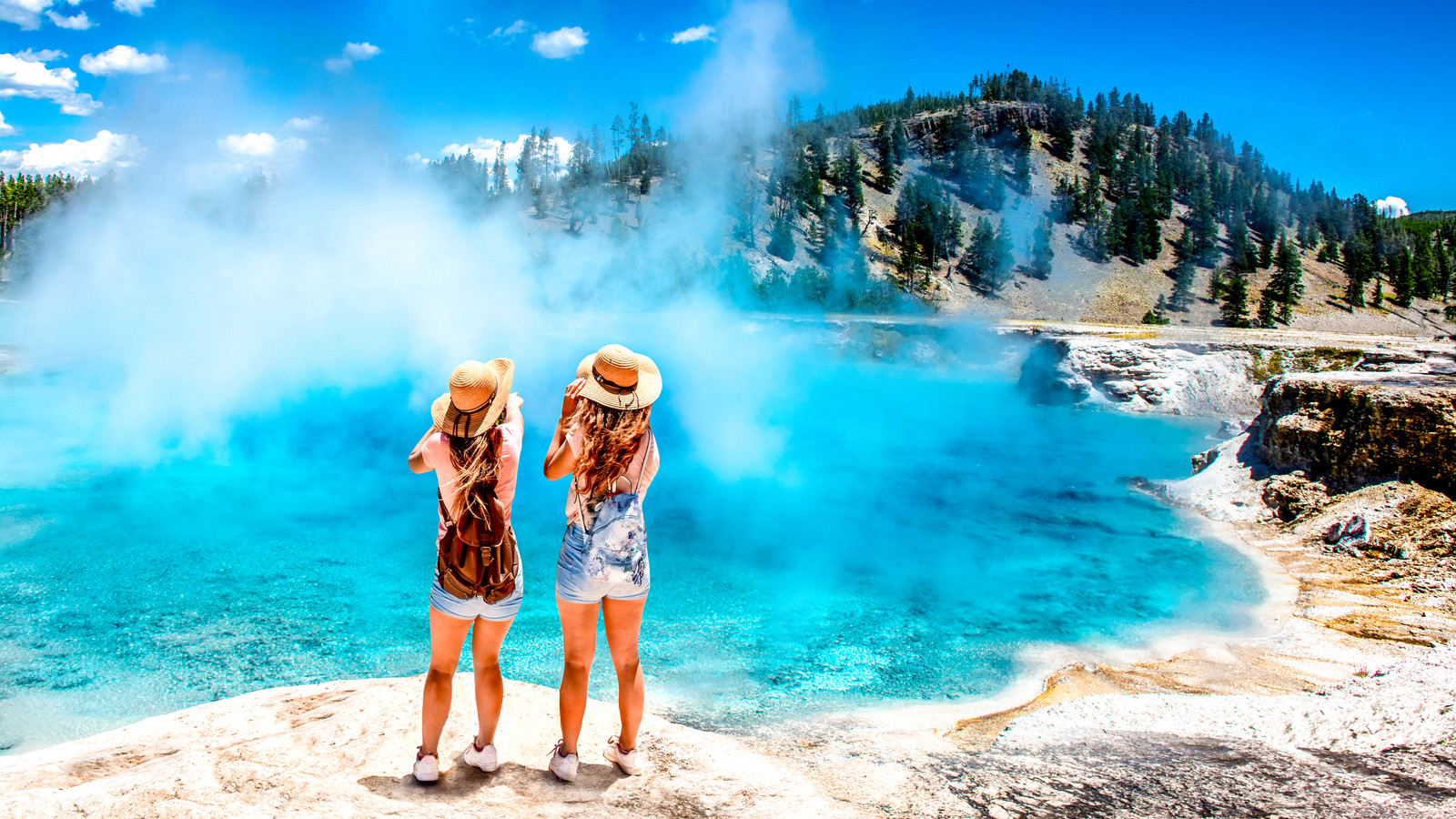 Glacier vs. Yellowstone: Which Is The Most Beautiful National Park?