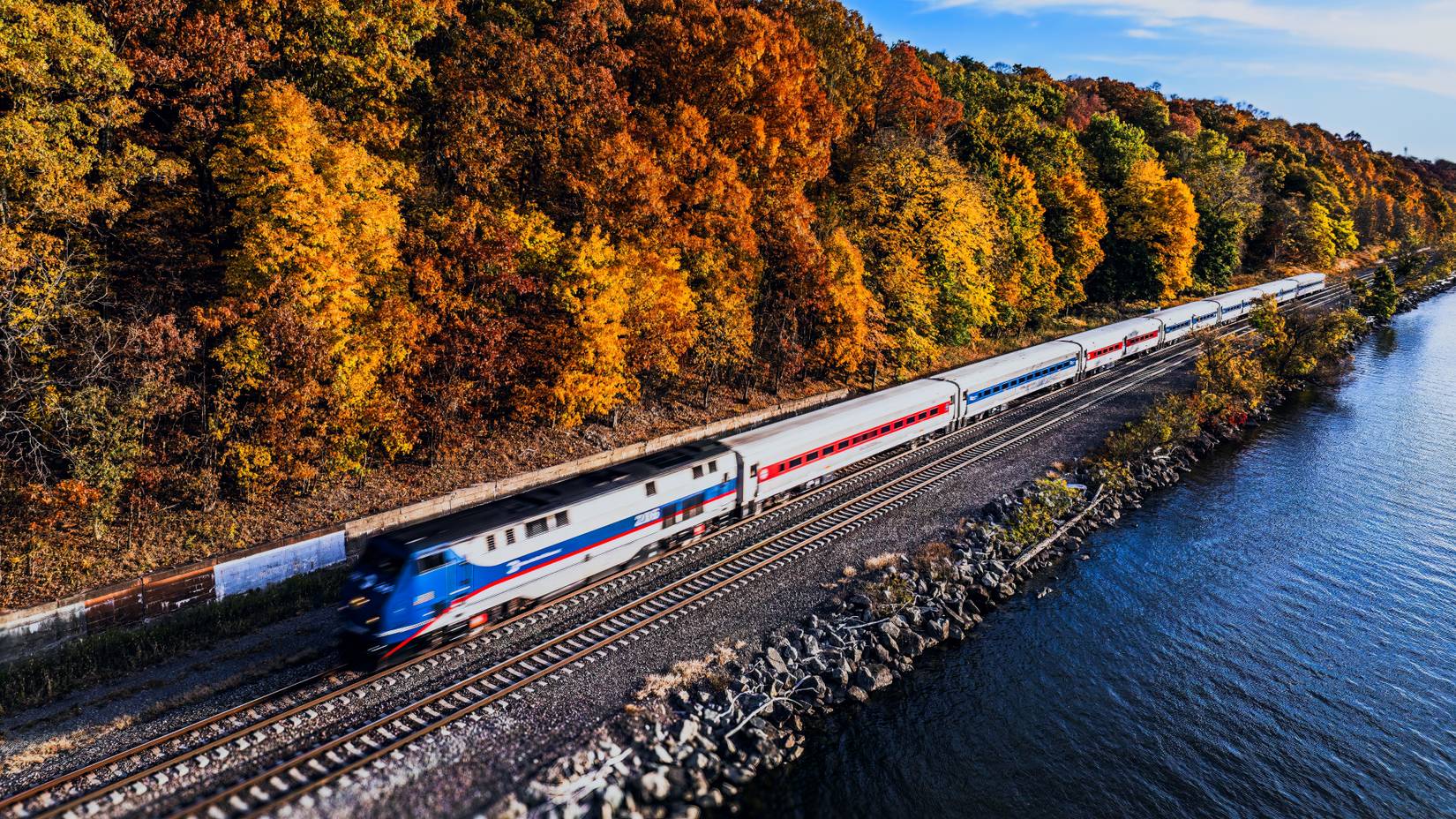 Amtrak Confidently Predicts Record-Breaking Thanksgiving Travel Season ...