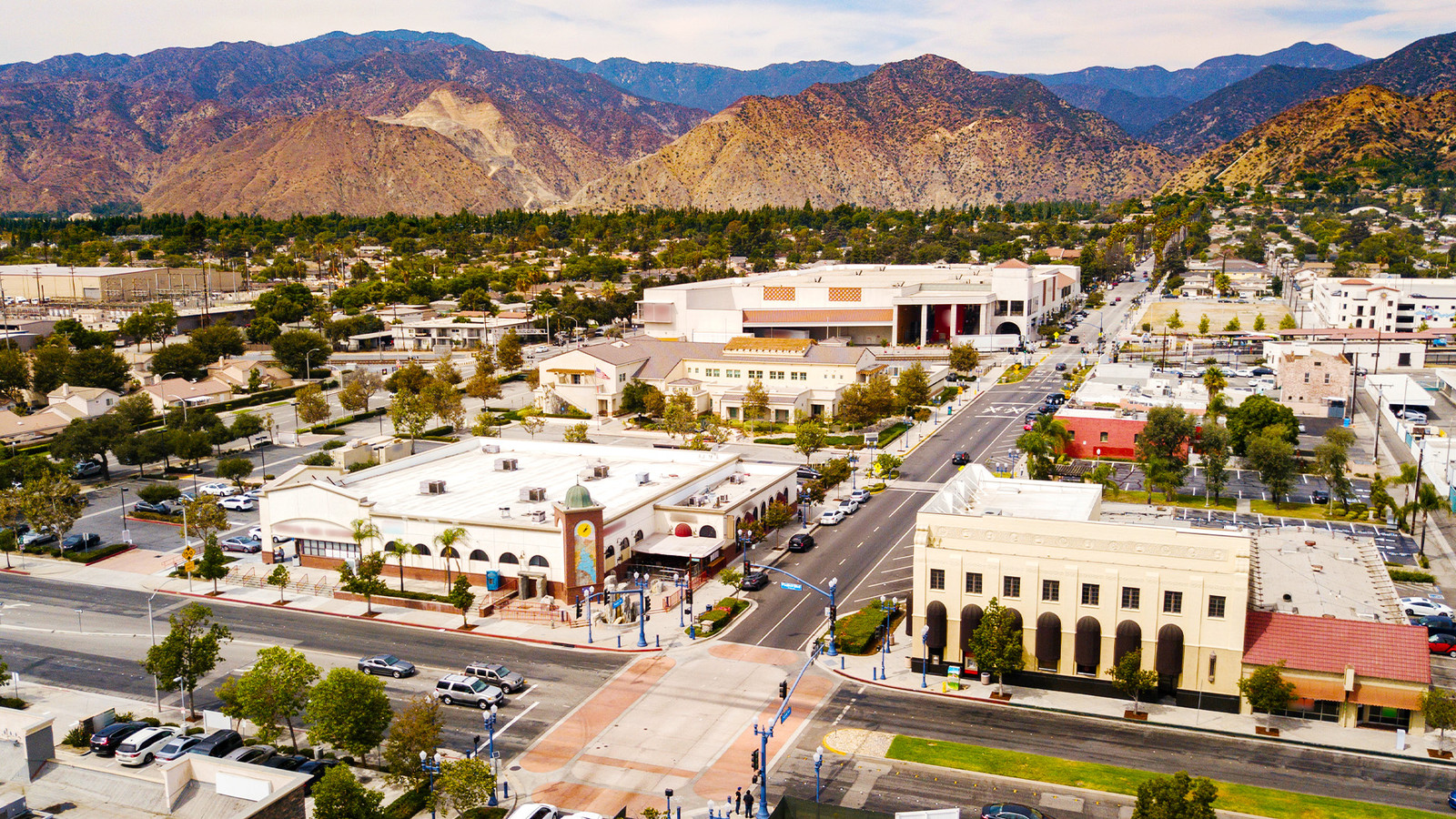California's Most Charming Small City Has A Mini "Grand Canyon" On Its ...