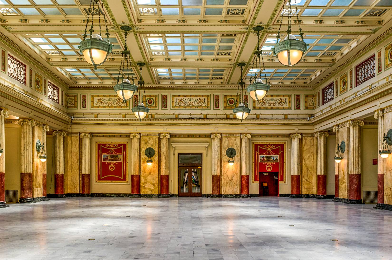 One Of Amtrak's Most Beautiful Stations Is Also A National Landmark