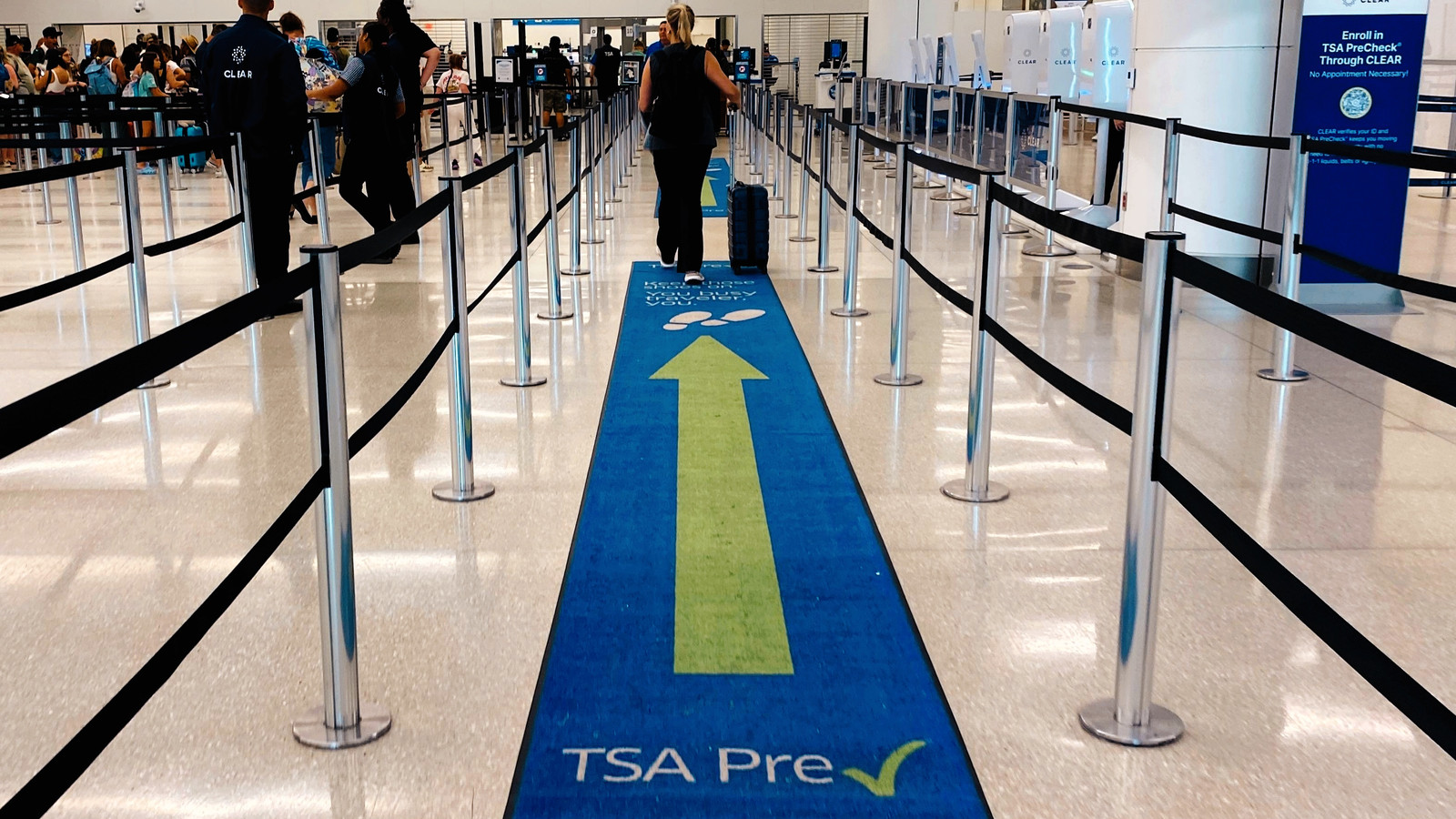 “Learned This The Hard Way:” Passengers Frustrated By Overlooked TSA ...
