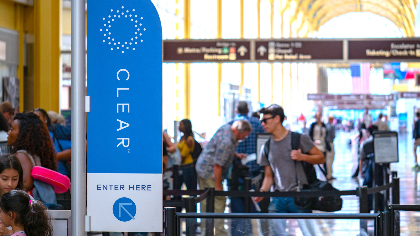 Privacy Debate Looms As CLEAR And TSA Launch Biometric eGates Ahead Of ...