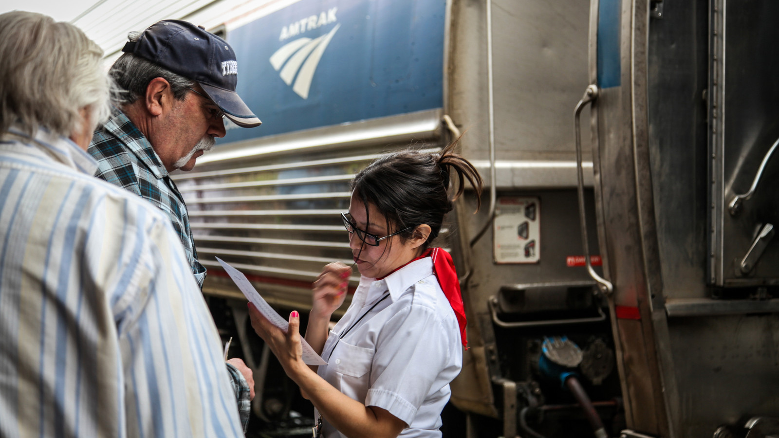 Amtrak Passengers Argue Employees Are Constantly Breaking An Actual ...