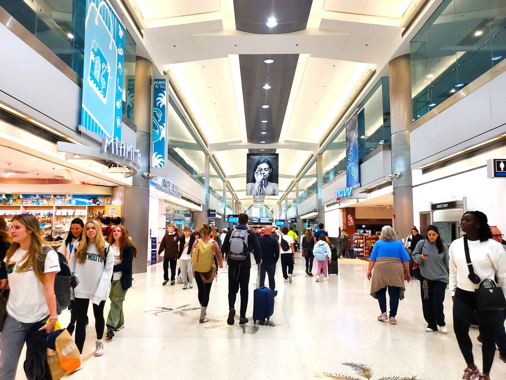 American Airlines Applauded For Adding "First Of Its Kind" Route To ...