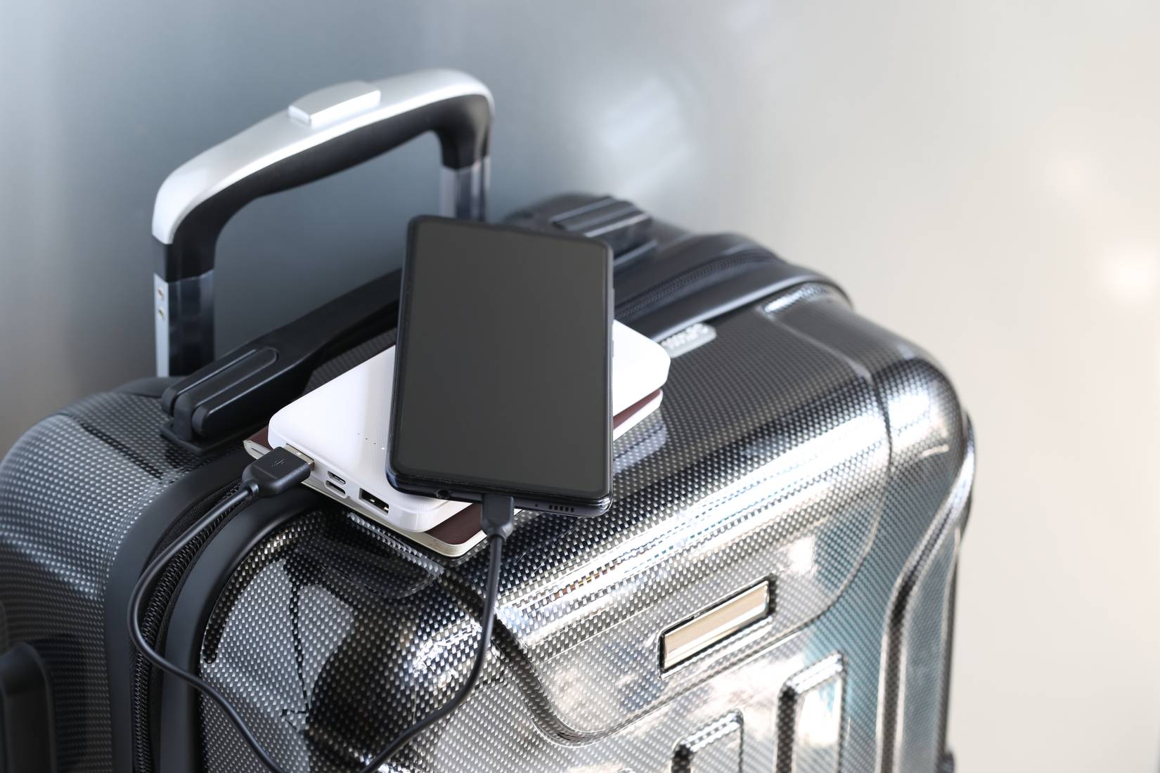 Southwest Airlines' "First-In-Industry" Charger Ban Is Now Being ...