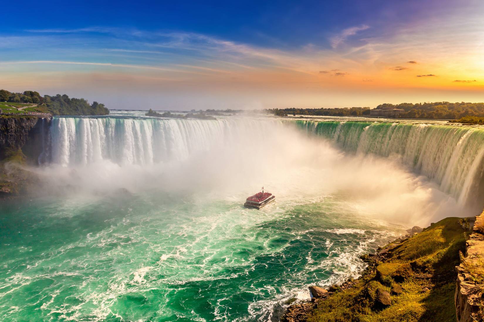 11 Beautiful Natural Wonders In Canada To Visit This Year