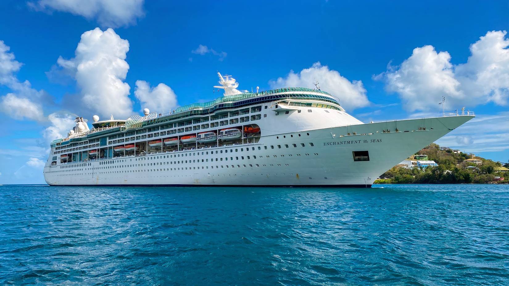 Royal Caribbean's Thousands Of Guests Warned As Destination Declares ...